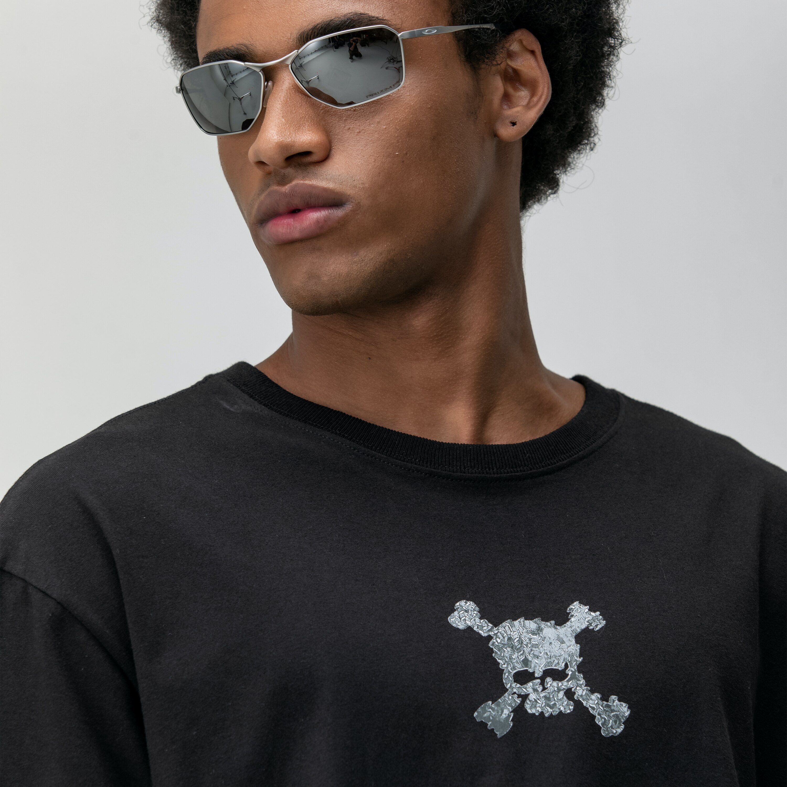 Oakley Back To Skull Tee - Blackout | Oakley® BR