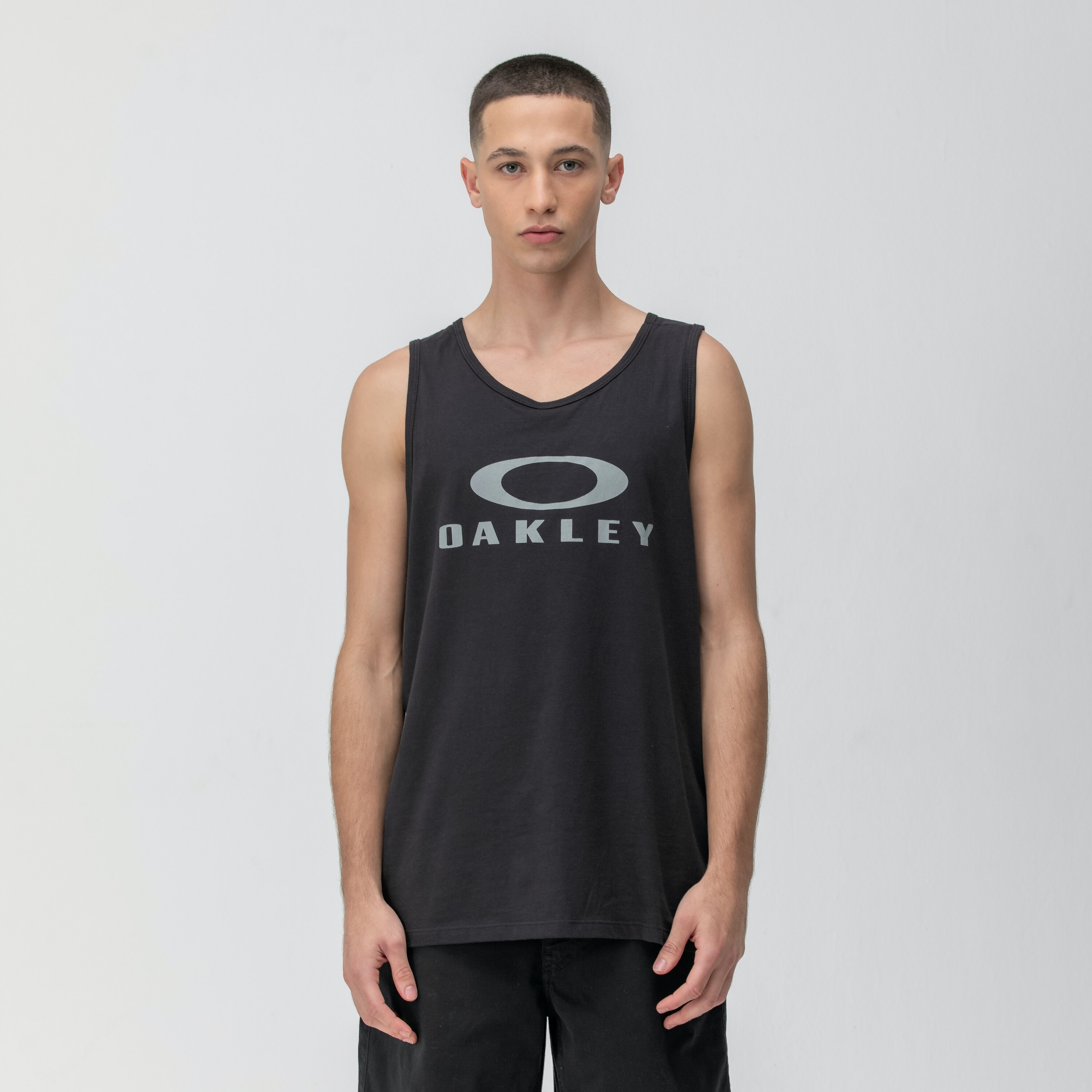 Oakley Regata Oakley Tank - Jet Black | Oakley® BR