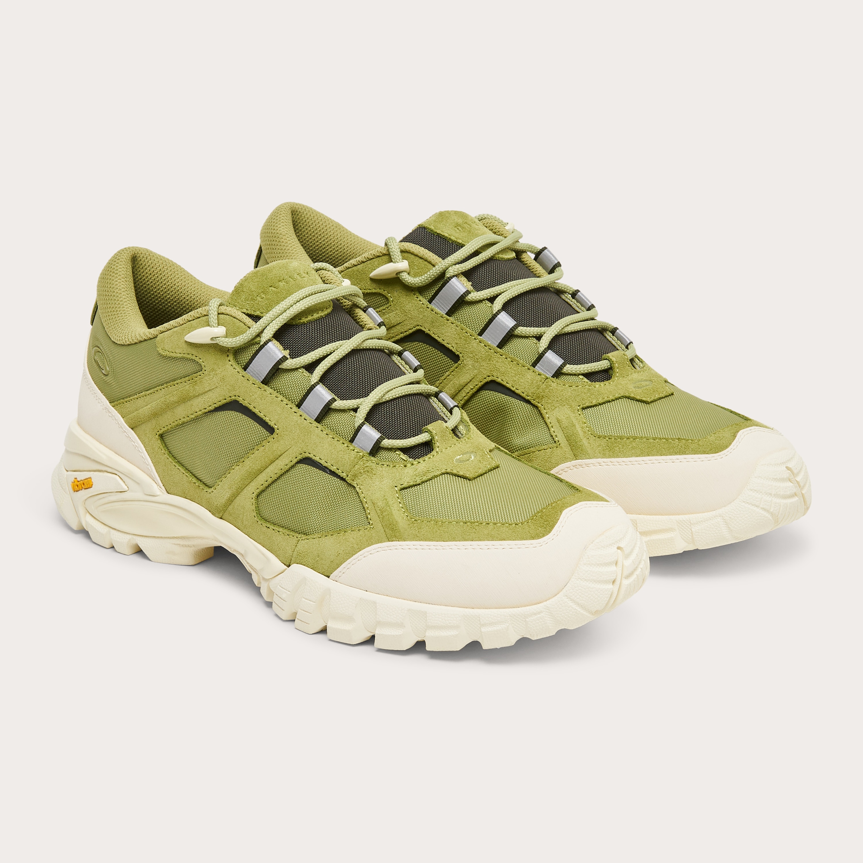 Oakley Sierra Terrain - Fern - FOF100541-70N | Oakley® US