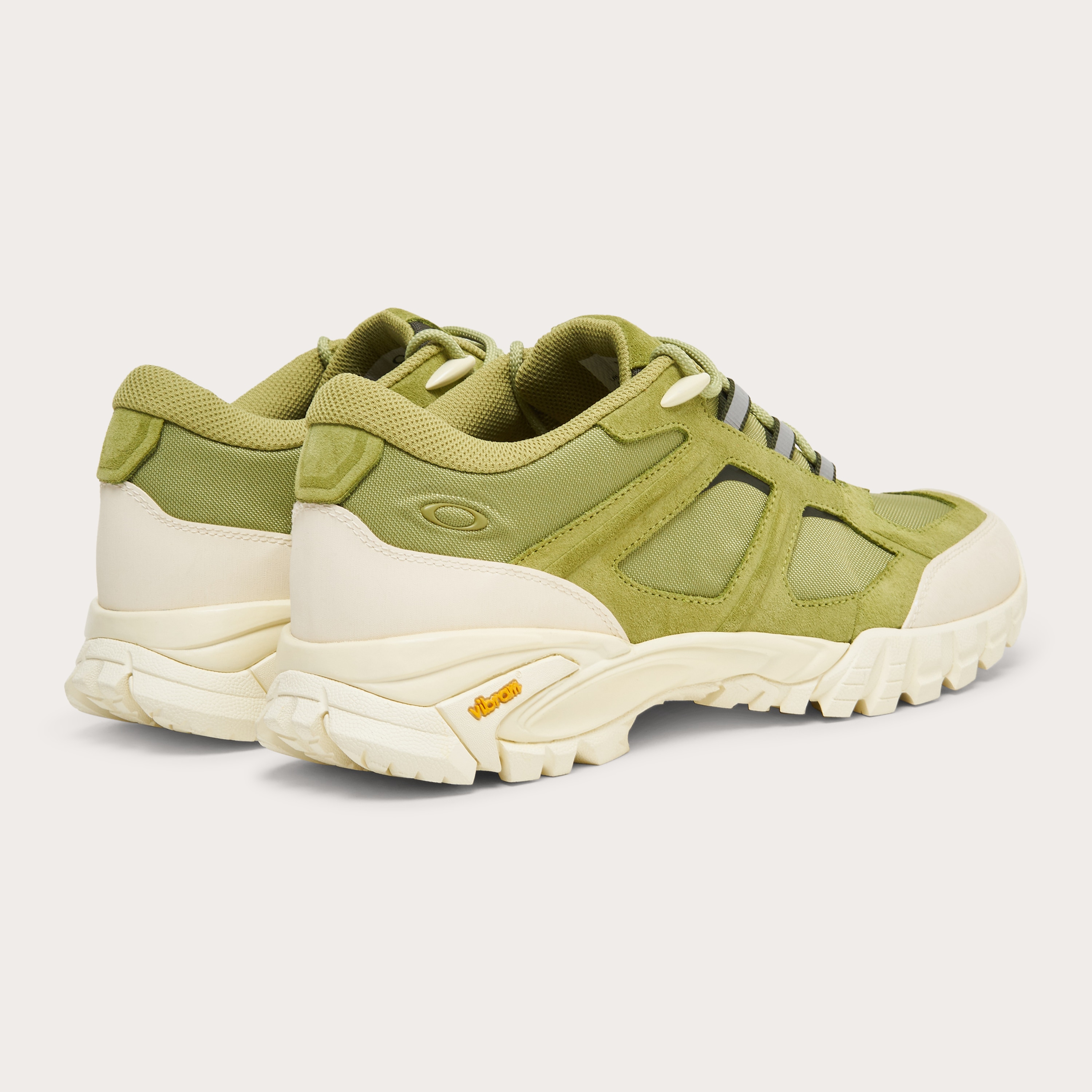 Oakley Sierra Terrain - Fern - FOF100541-70N | Oakley® US