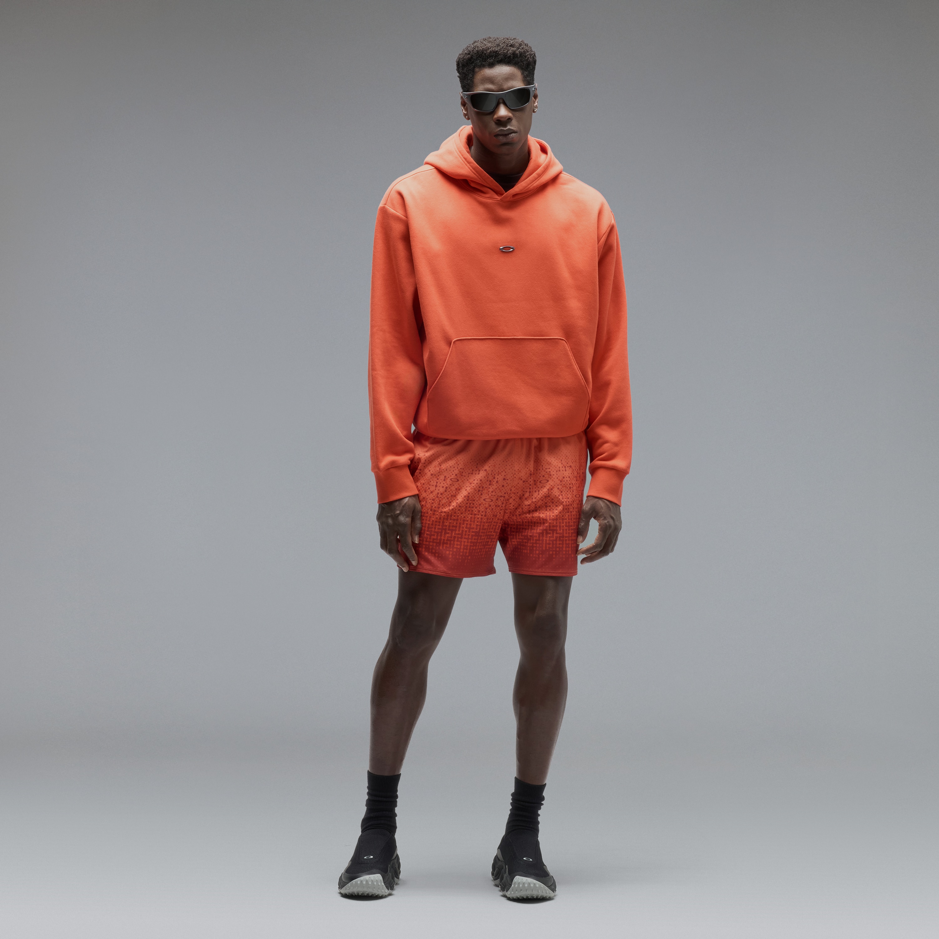 Oakley Metal Rise Hoodie - Aviator Orange | Oakley® GB