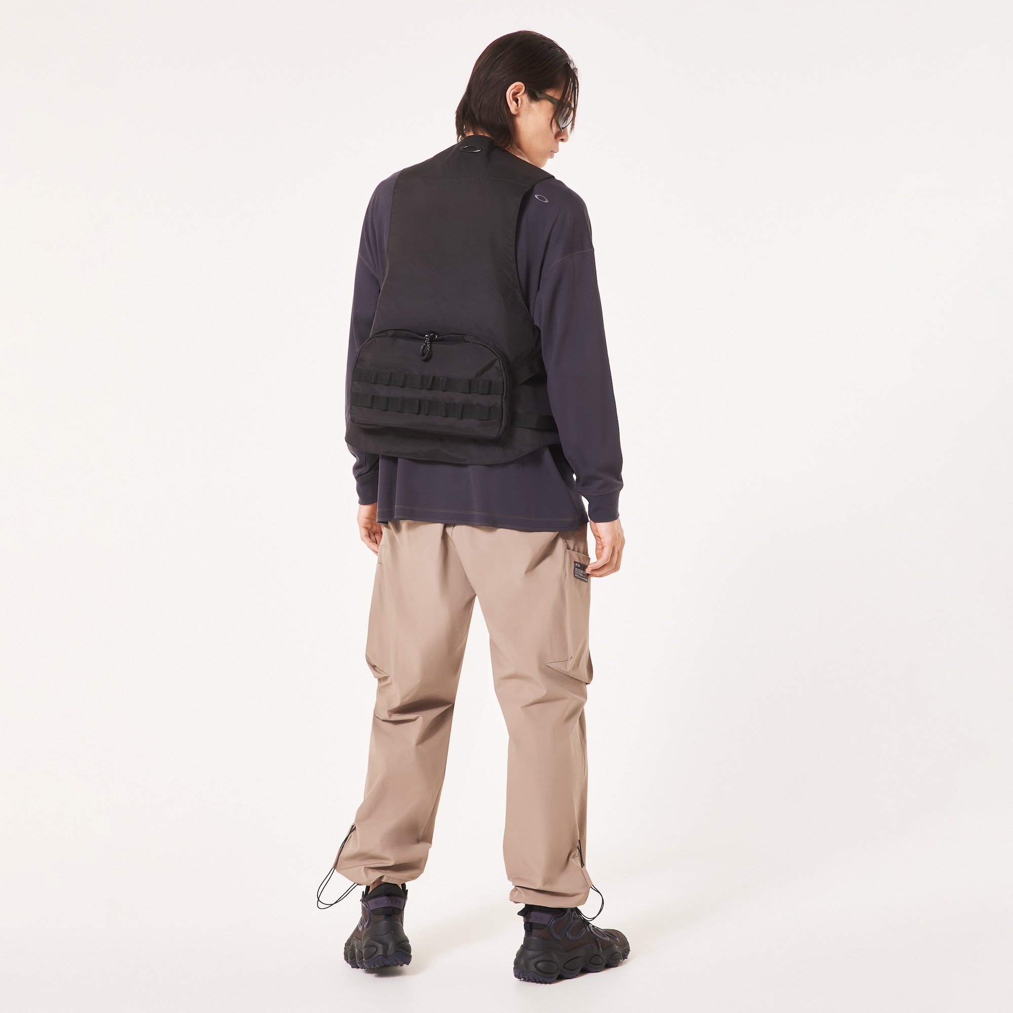 Oakley Fgl Ap Vest 5.0 - Phantom | Oakley® JP