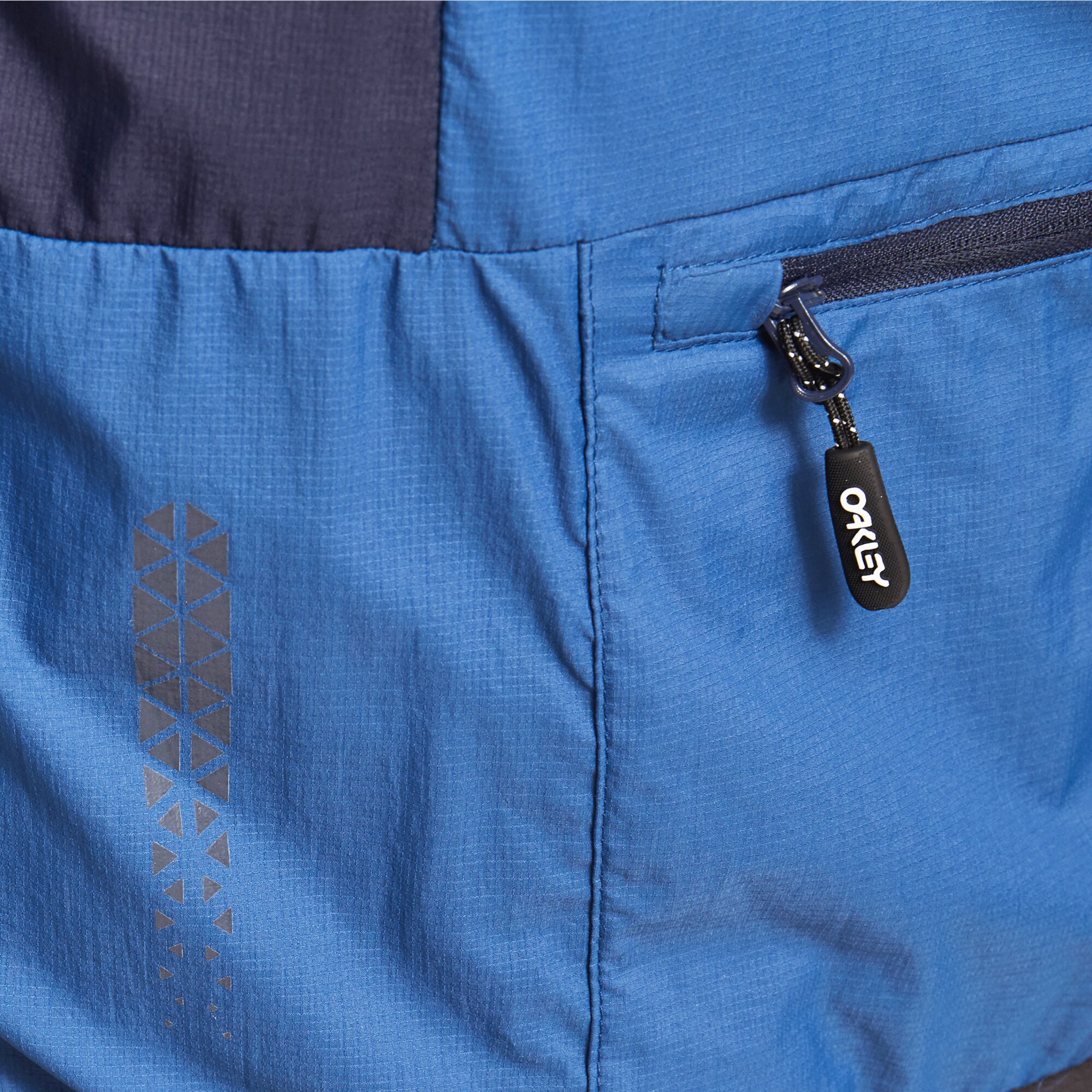 Oakley Elements Packable Jacket II - Poseidon | Oakley® US