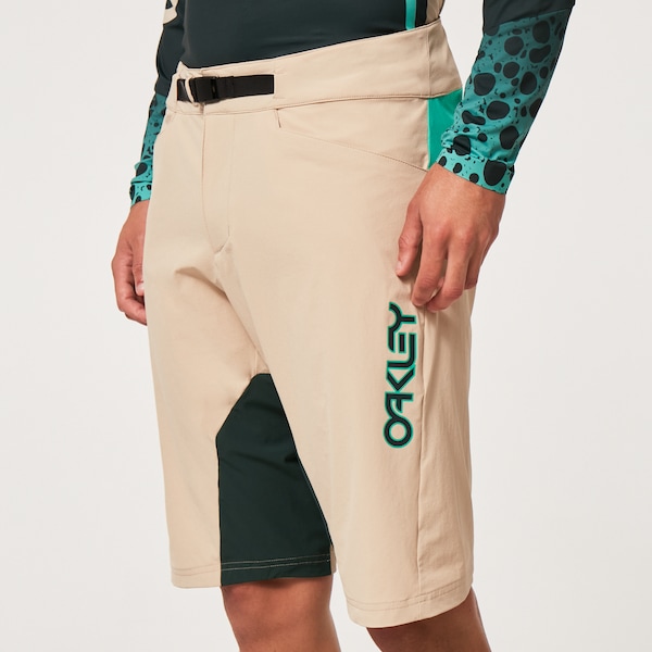 Shop Oakley Cycling Sunglasses And Bike Clothing Oakley® Us
