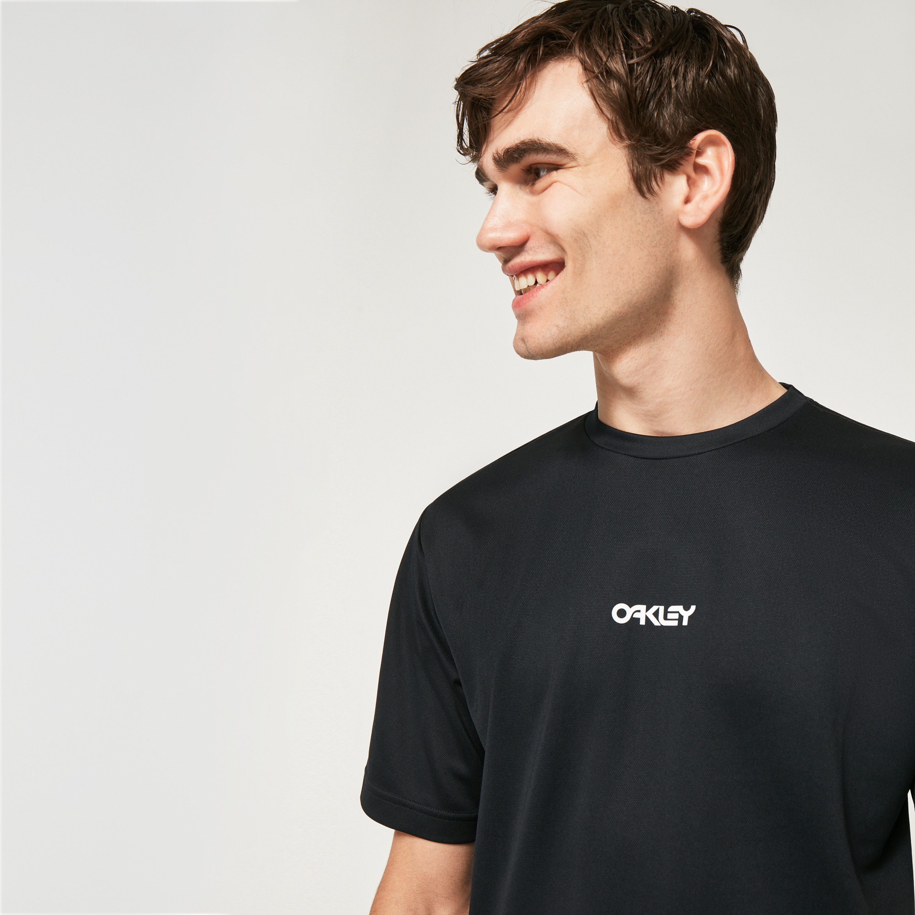 Oakley All Days Rashguard - Blackout | Oakley® US