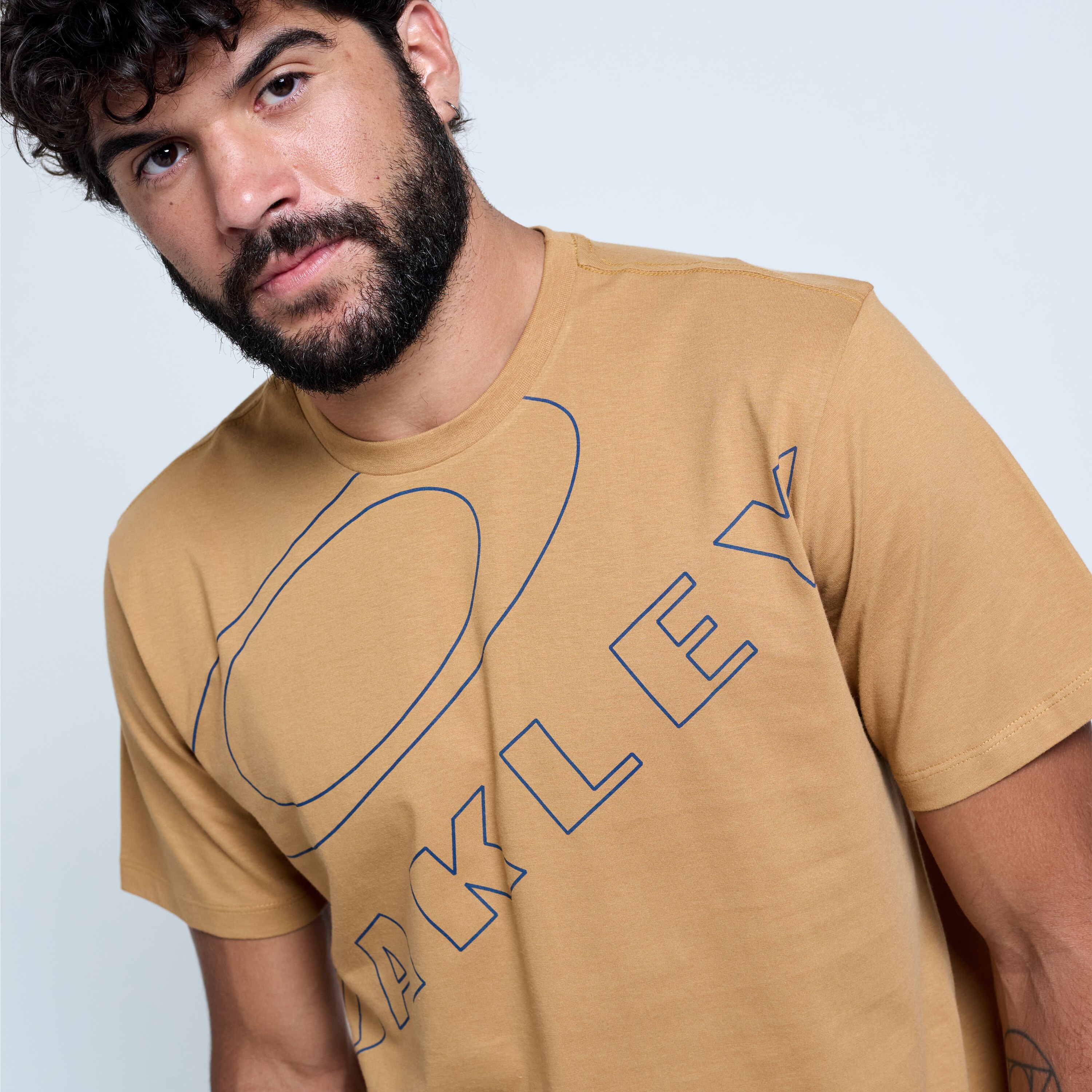 Oakley Super Casual Graphic Logo Tee - Gold | Oakley® BR