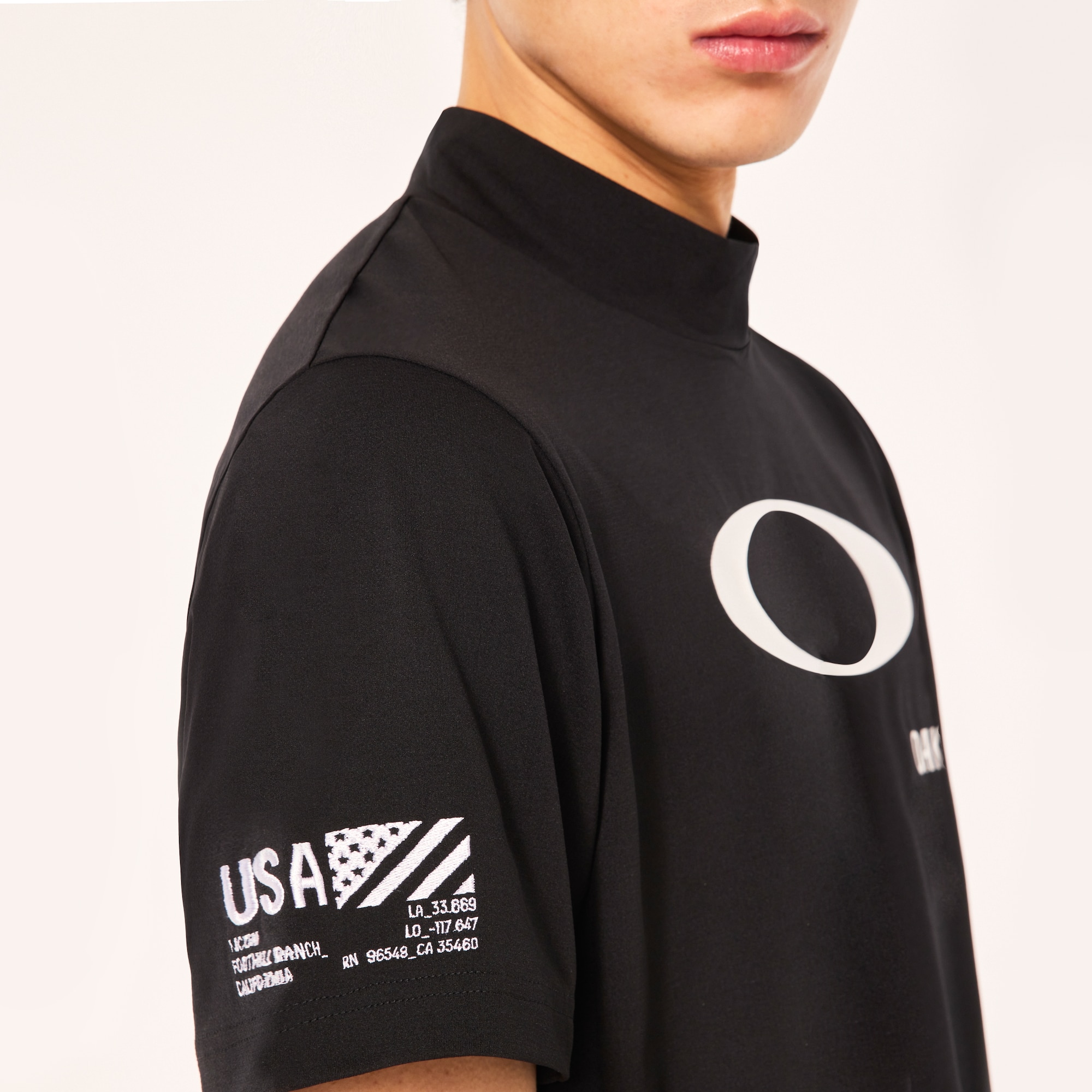 Oakley Oakley Ellipse Logo Mock - Blackout | Oakley® 日本