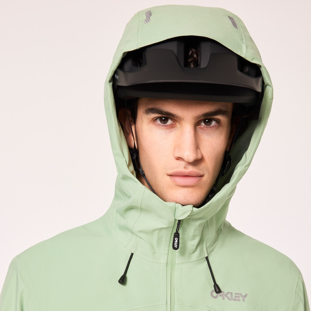 Oakley Elements Ultra Shell Jacket - New Jade | Oakley® US