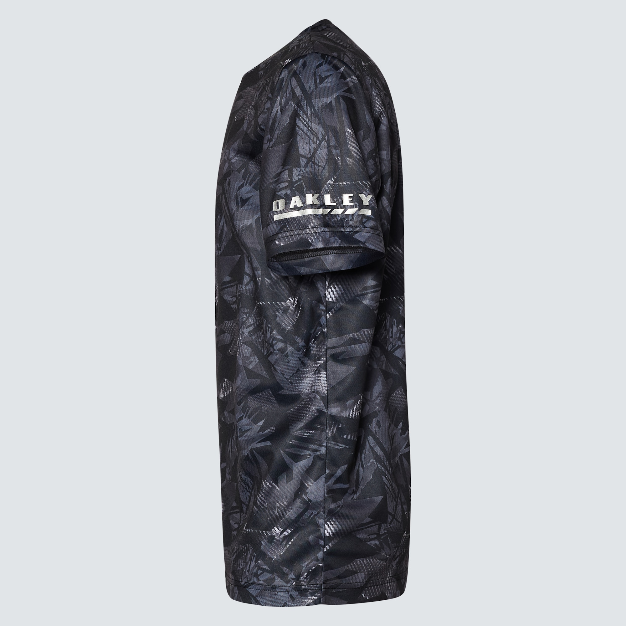 Oakley Striking Qd SS Graphic Tee 3.0 - Black Print | Oakley® 日本
