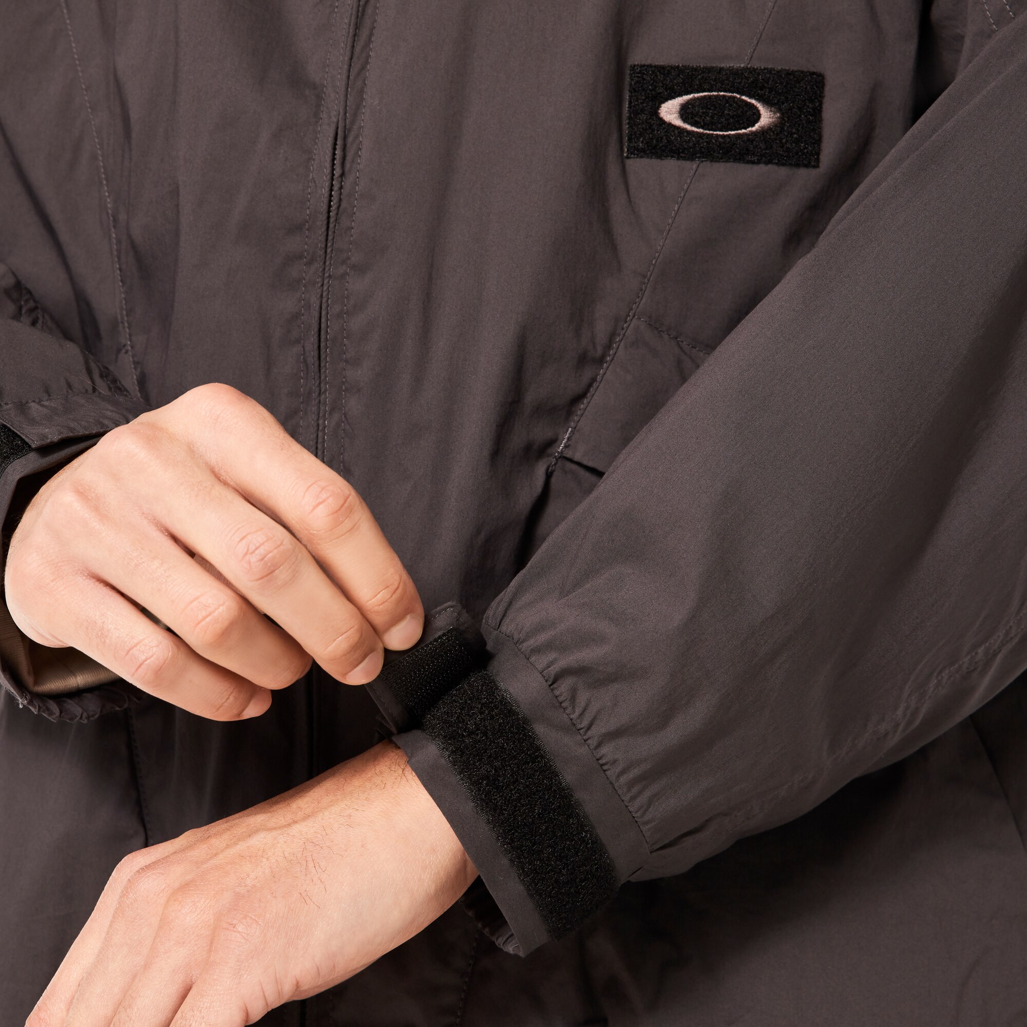 Oakley Fgl Sector Jacket 4.0 - Phantom | Oakley® GB