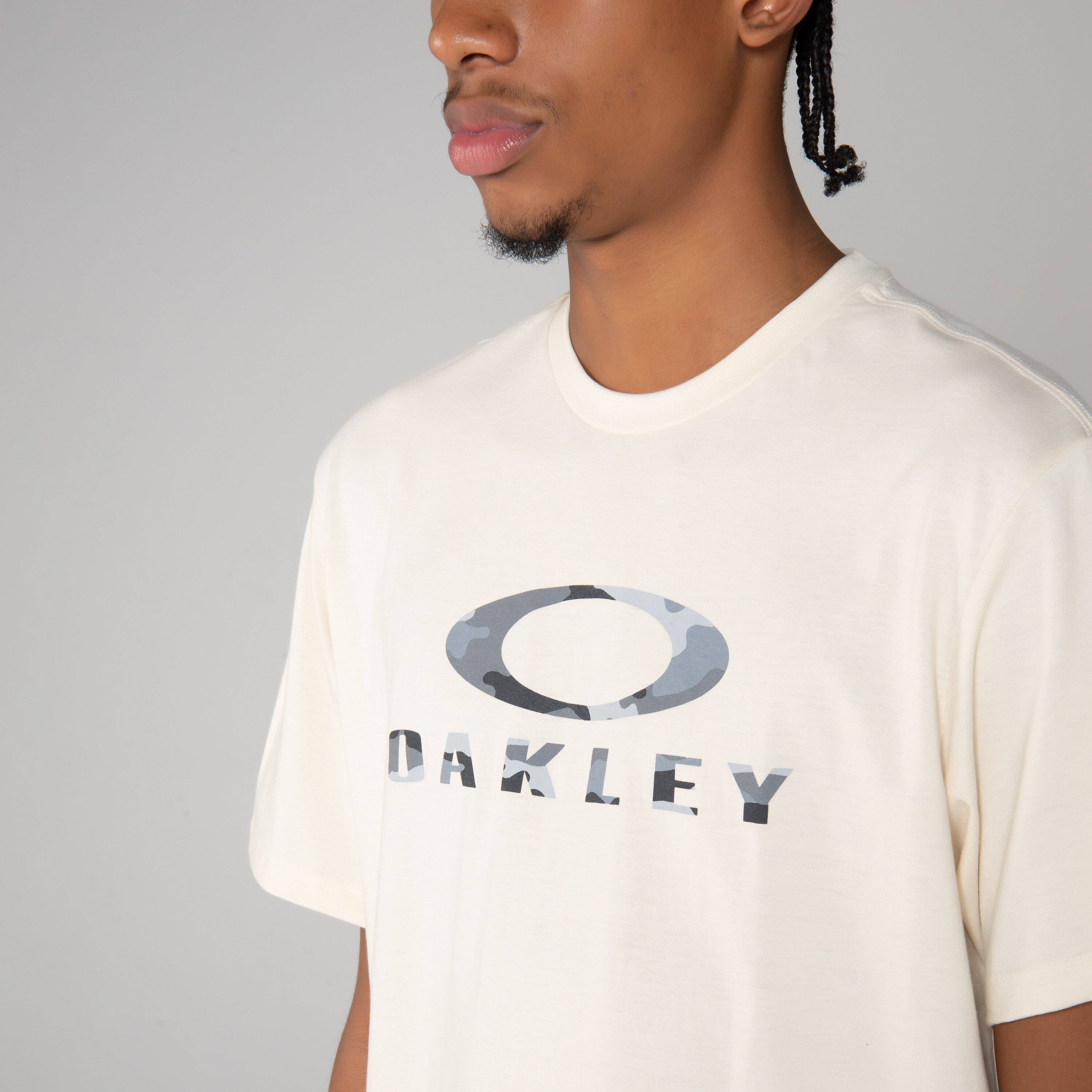 Oakley Camiseta Oakley Camo SS - Bone | Oakley® EU