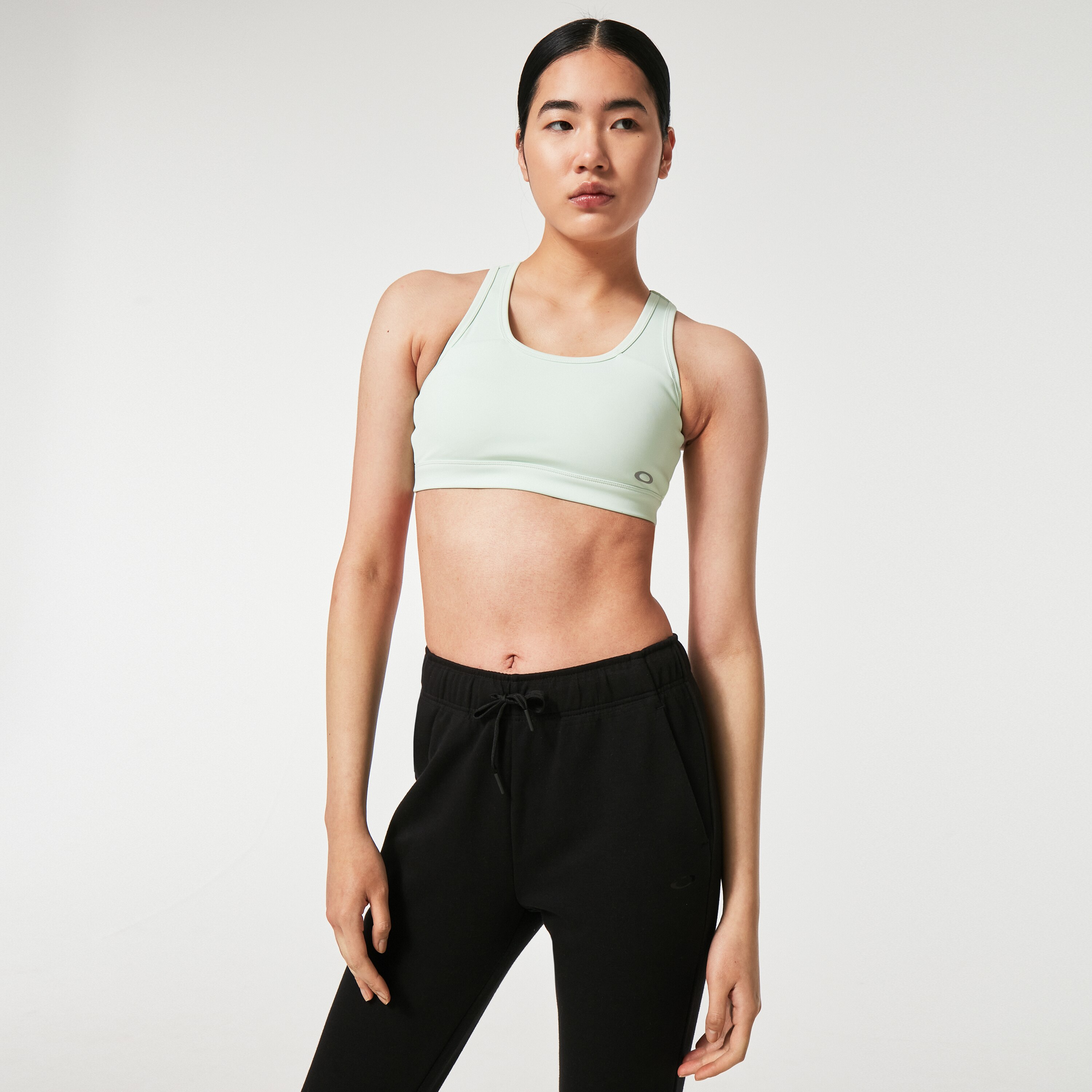 Oakley （女性用）Radiant Plain Racerback Bra - Bay Green | Oakley® 日本