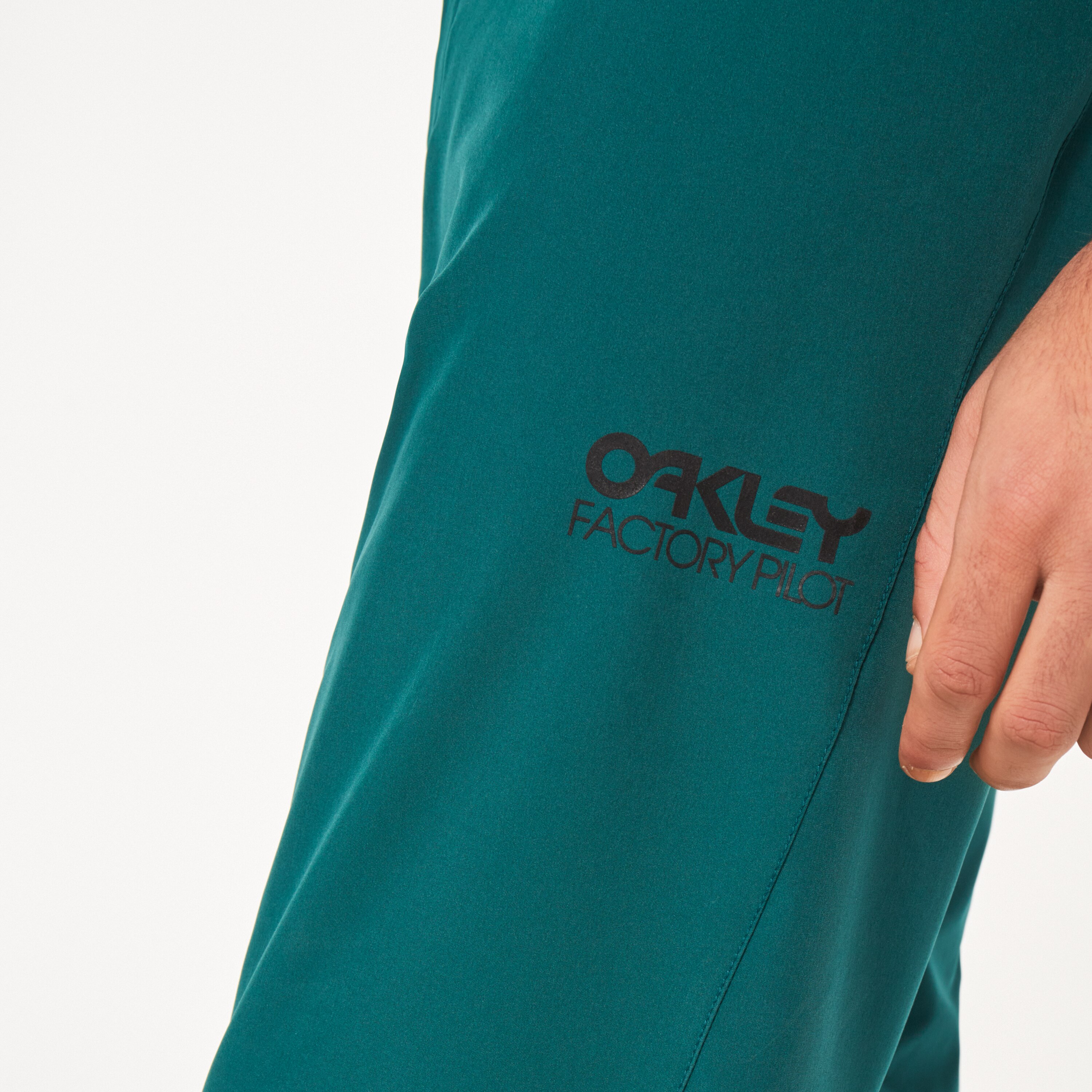 Oakley Factory Pilot Lite Short - Bayberry | Oakley® US