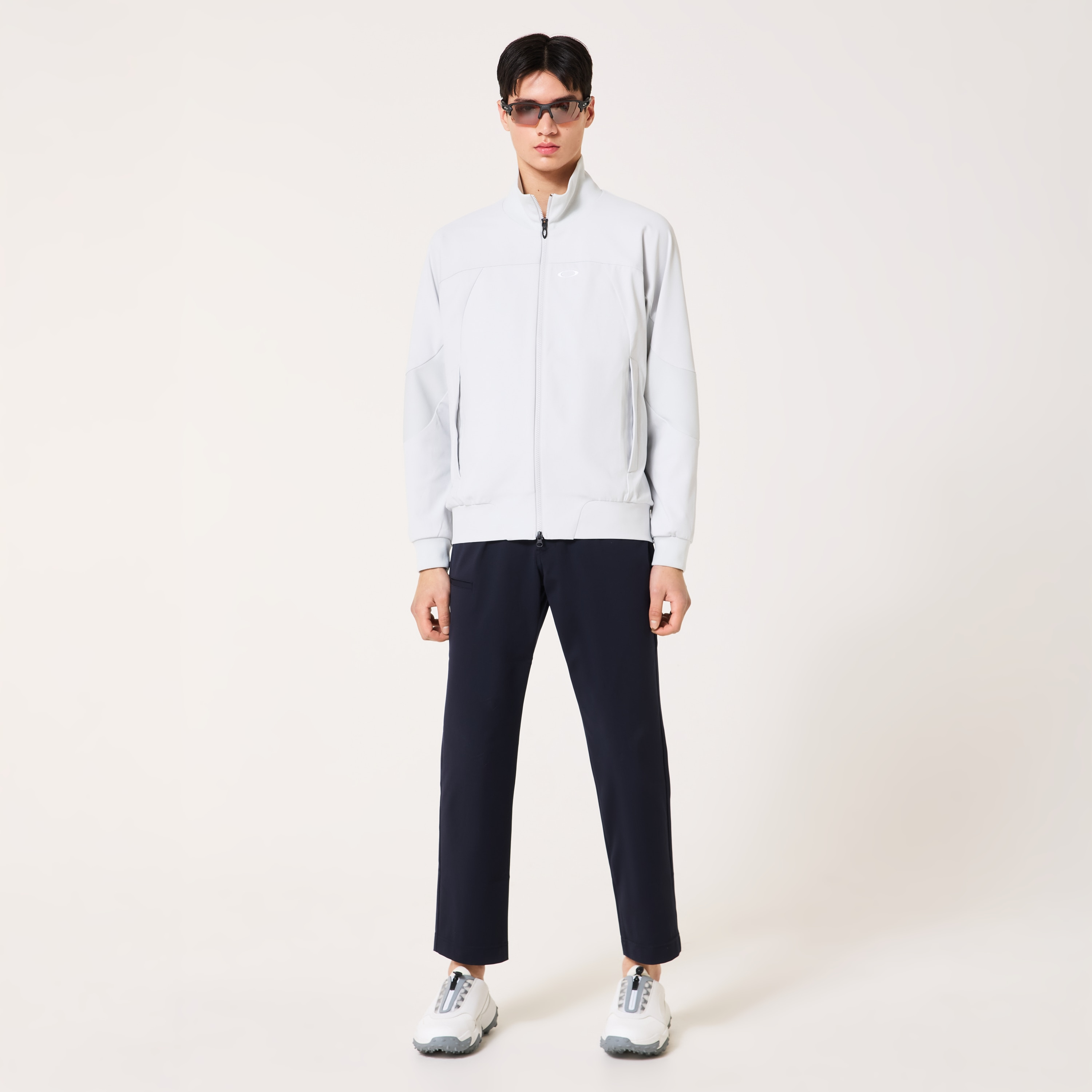 Oakley O-Sync Pack Track Jacket 2.0 - Nickel | Oakley® 日本