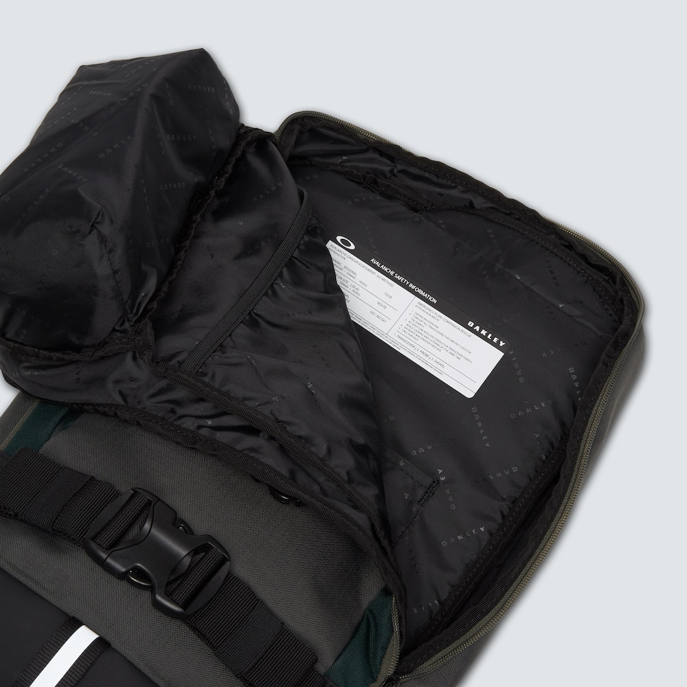 Oakley Peak Rc 18L Backpack - New Dark Brush | Oakley® US