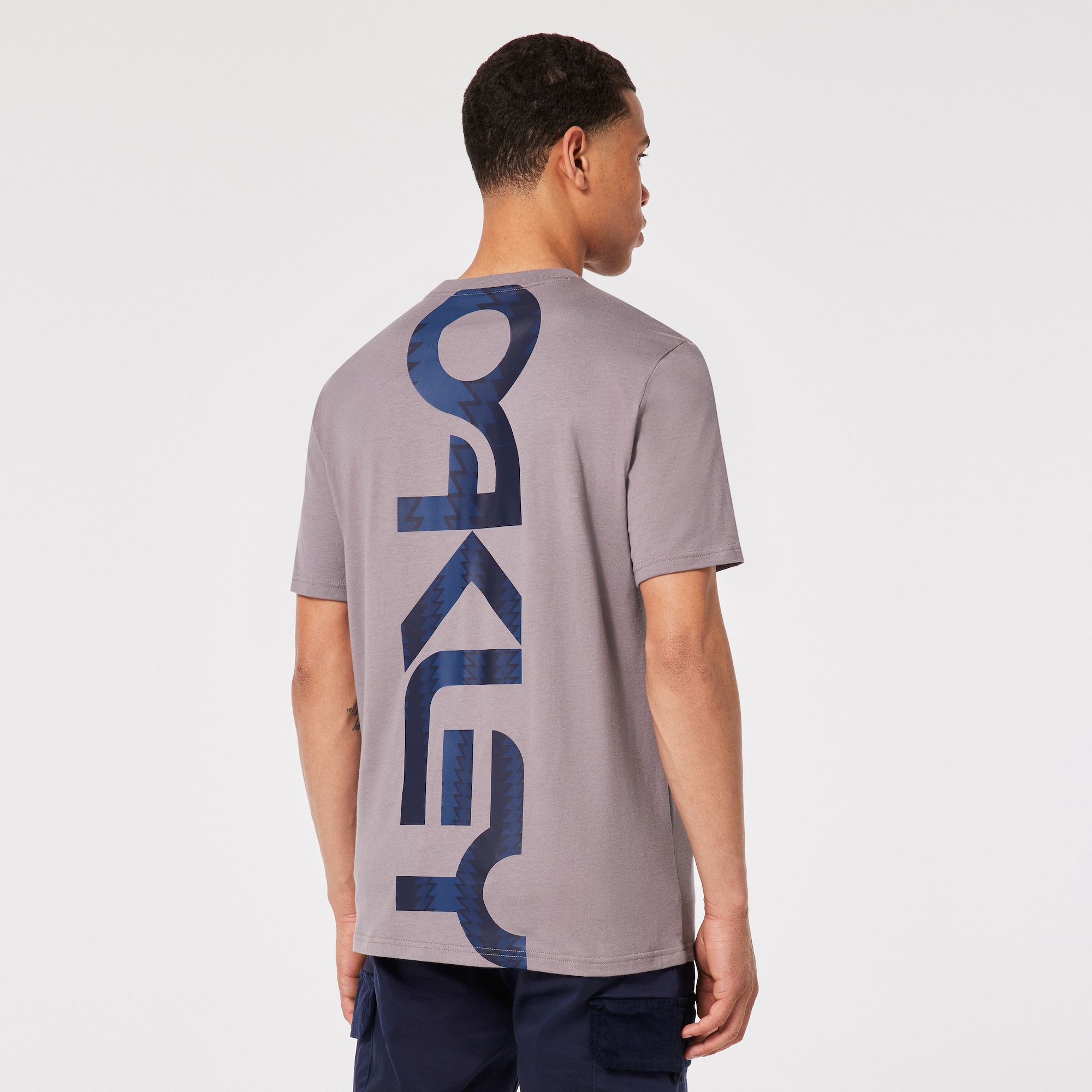 Oakley Bandana Tee 2.0 - Storm Front | Oakley® US