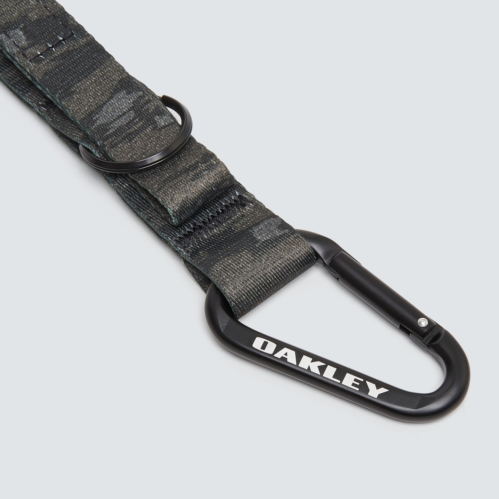 Oakley Wanderlust Keychain - Brush Tiger Camo Green | Oakley® US