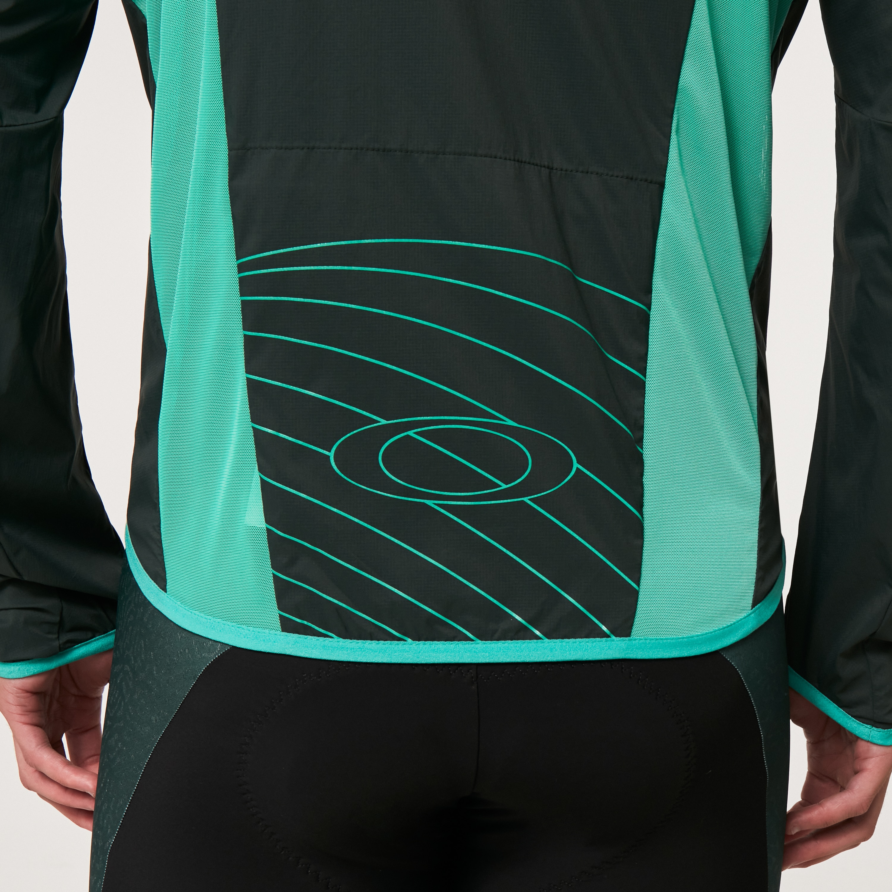 Oakley Endurance Packable Wind Jacket - Hunter Green | Oakley® US