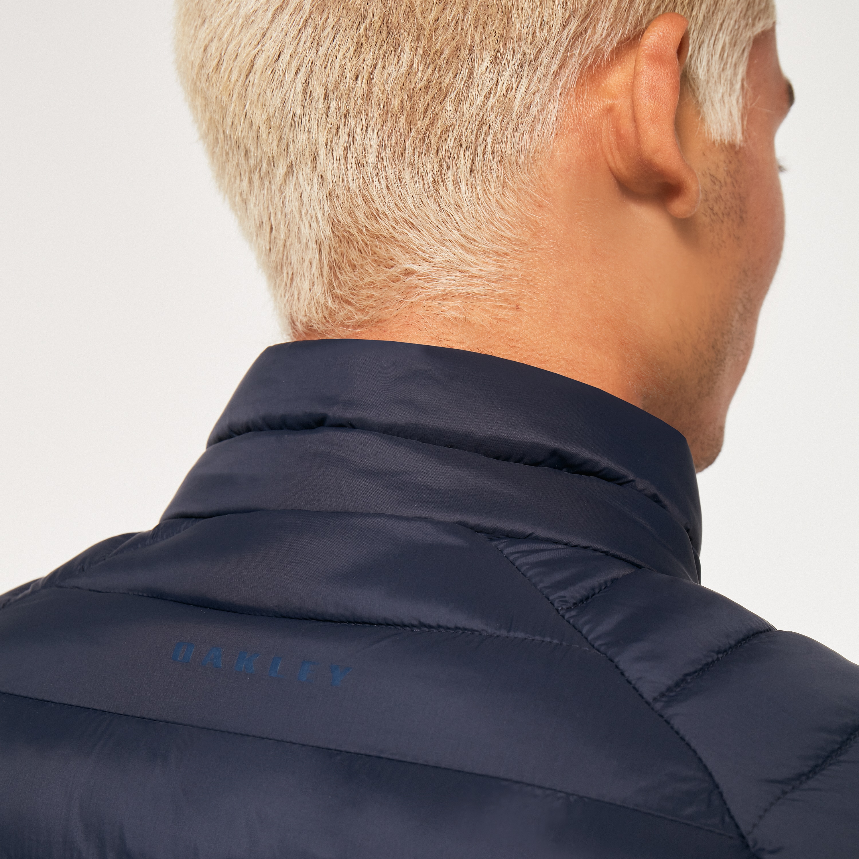 Oakley Omni Thermal Jacket - Fathom | Oakley® US