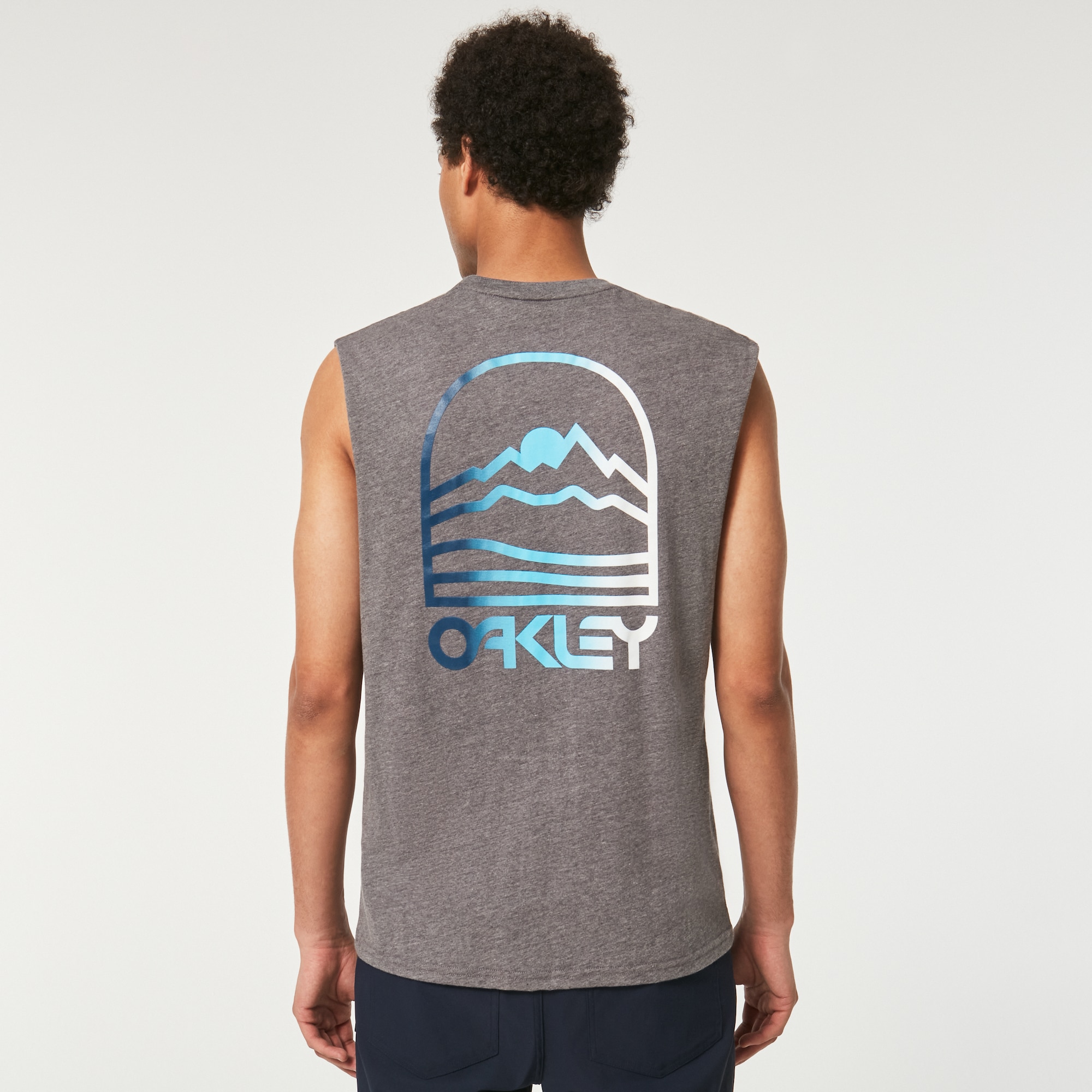 Oakley Gradient Mountain B1B Tank - New Athletic Grey | Oakley® US