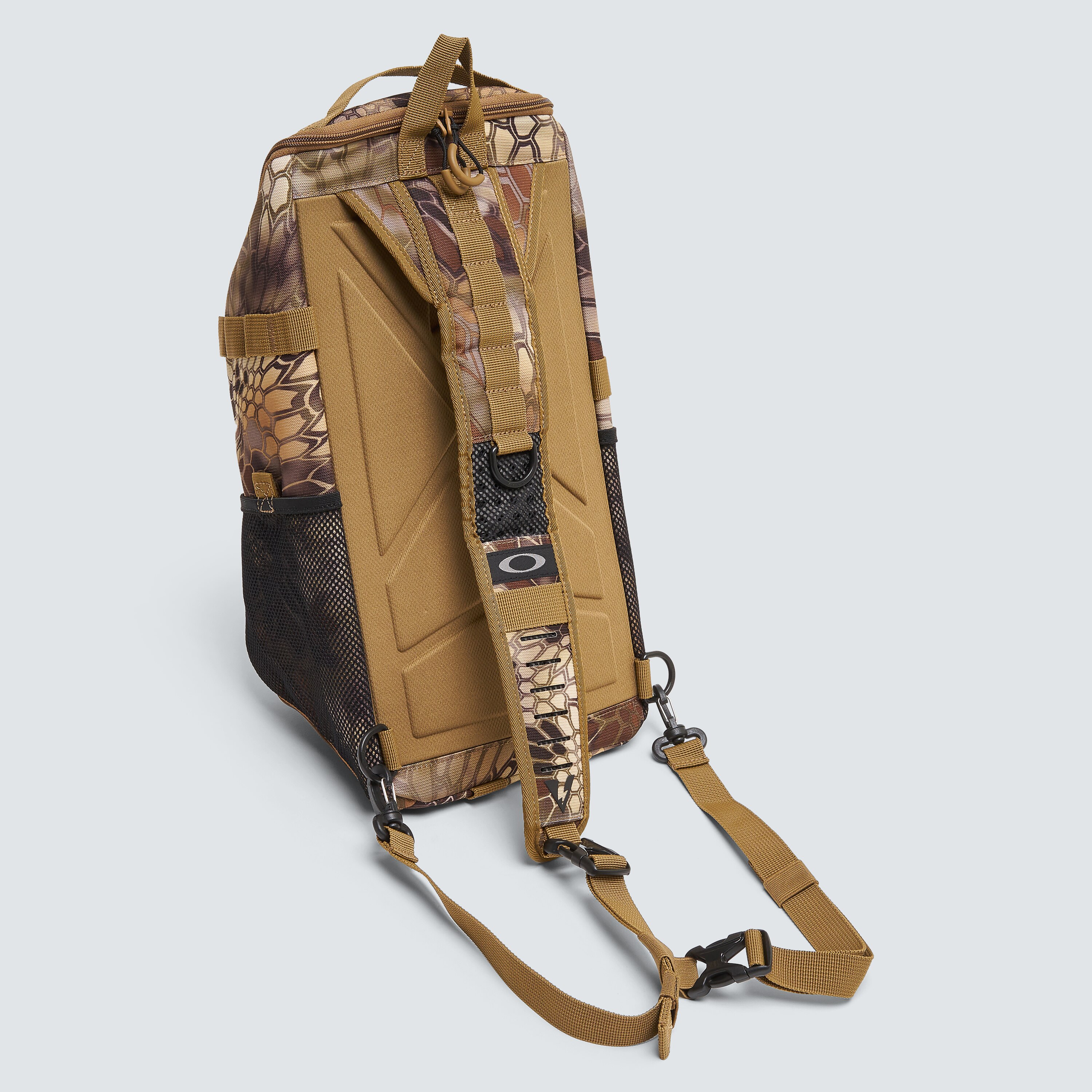 Oakley Extractor Sling Pack 2.0 Kryptek - Kryptek | Oakley® | Official ...
