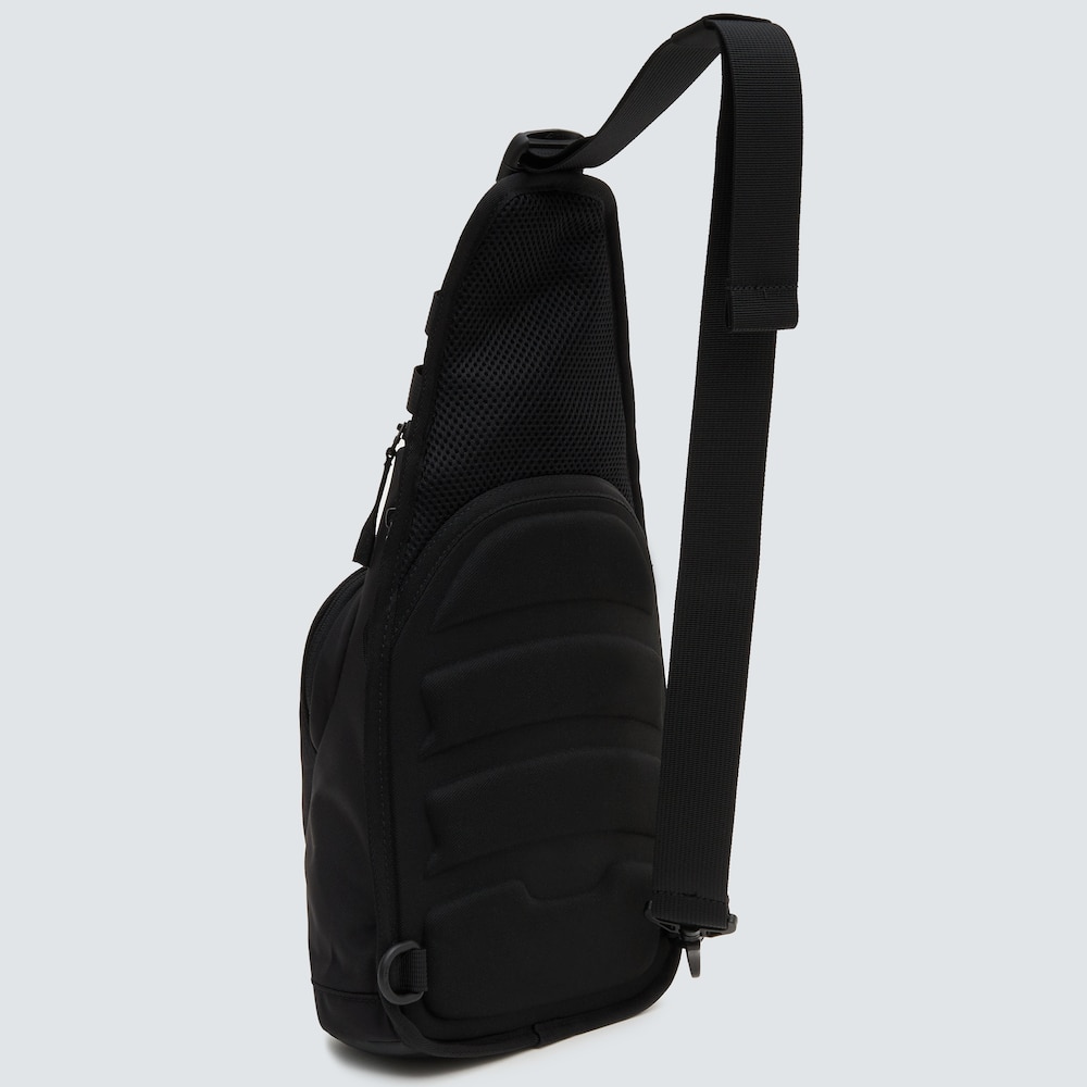 Oakley Icon Body Bag - Blackout | Oakley® US