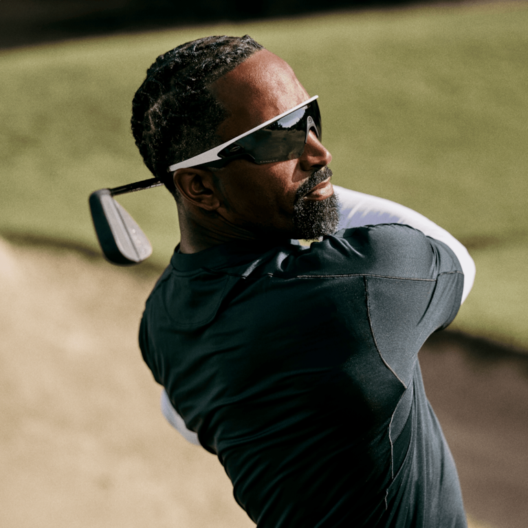 Oakley Meta Vanguard Prizm Black Lenses, White Frame AI Glasses ...