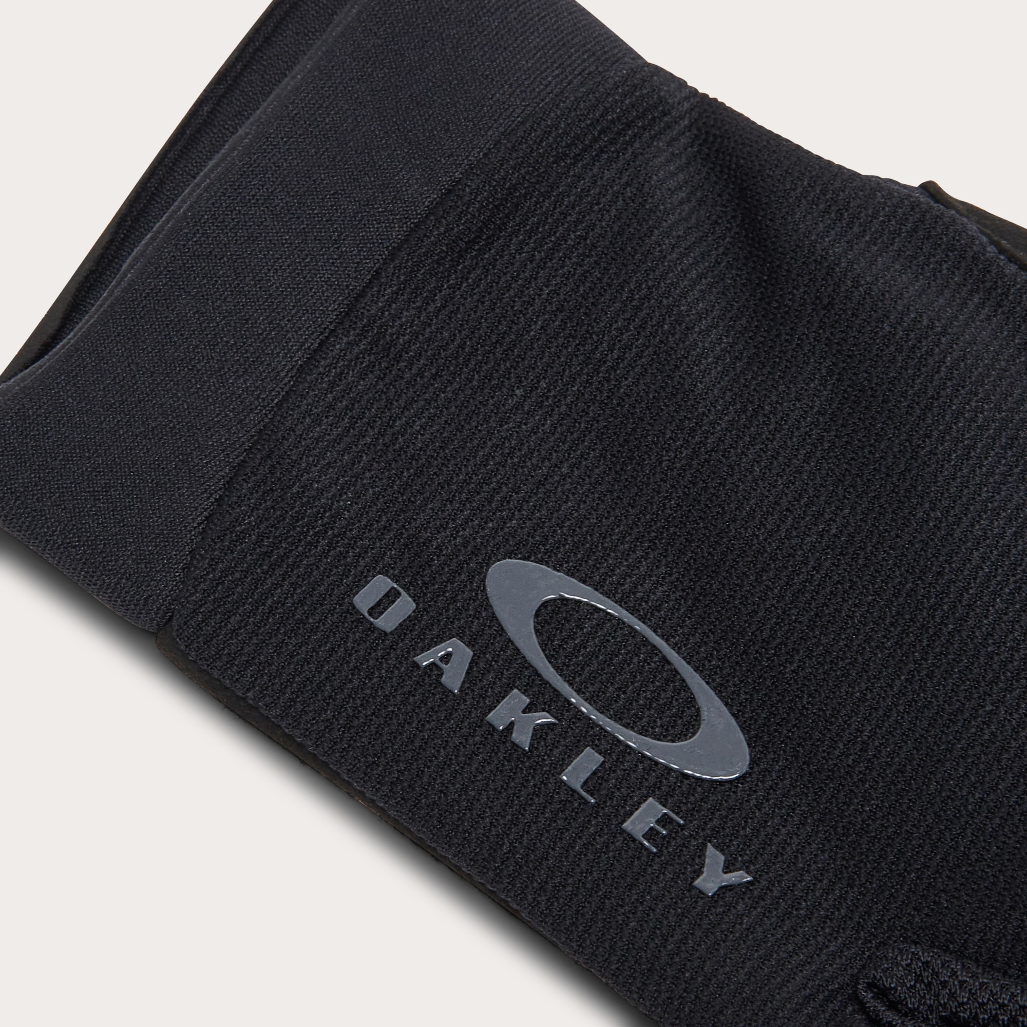 Oakley Seeker Mtb Glove - Blackout | Oakley® US