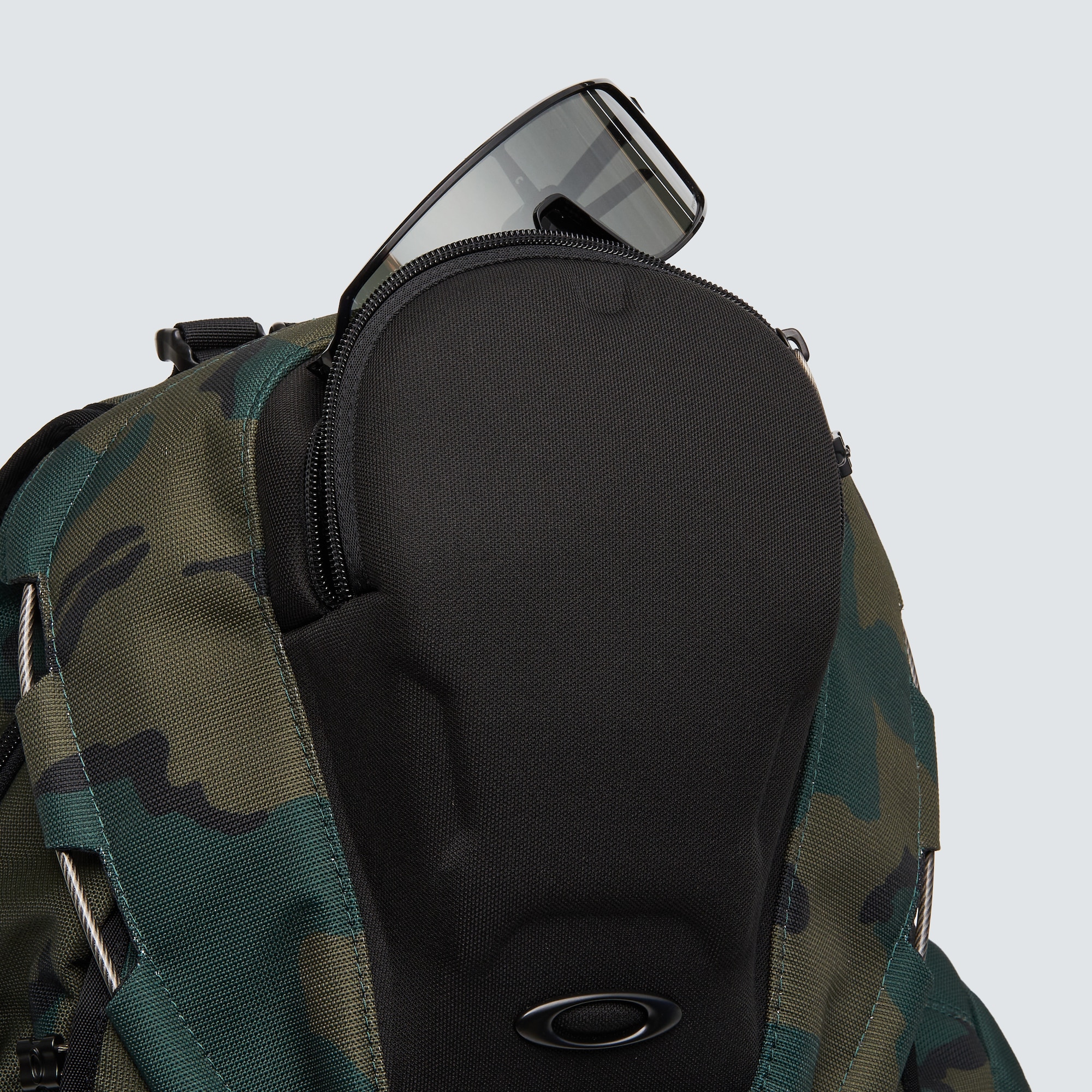 Oakley Kitchen Sink - B1B Camo Hunter | Oakley® US