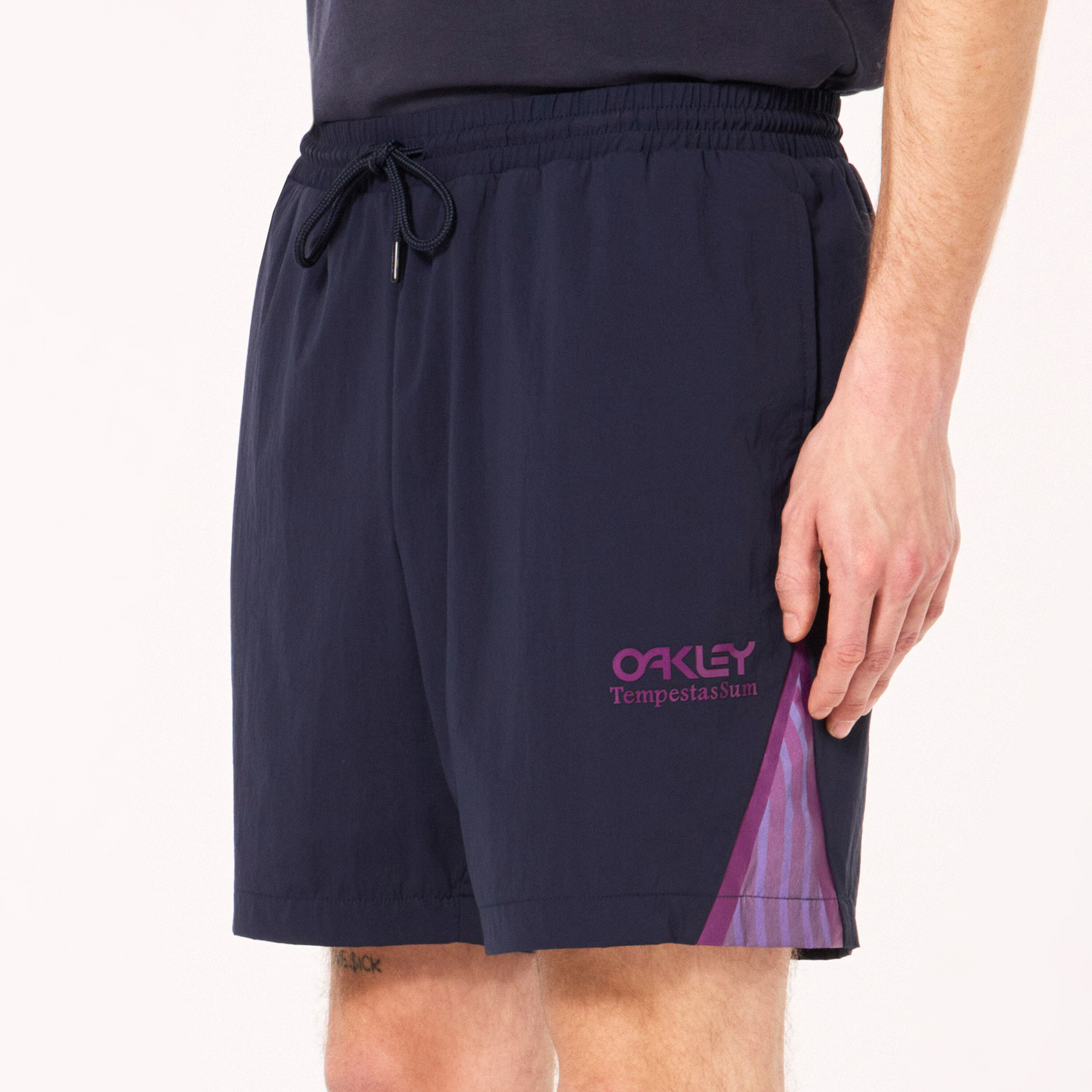 Oakley Tempestas Sum Short - Fathom | Oakley® US