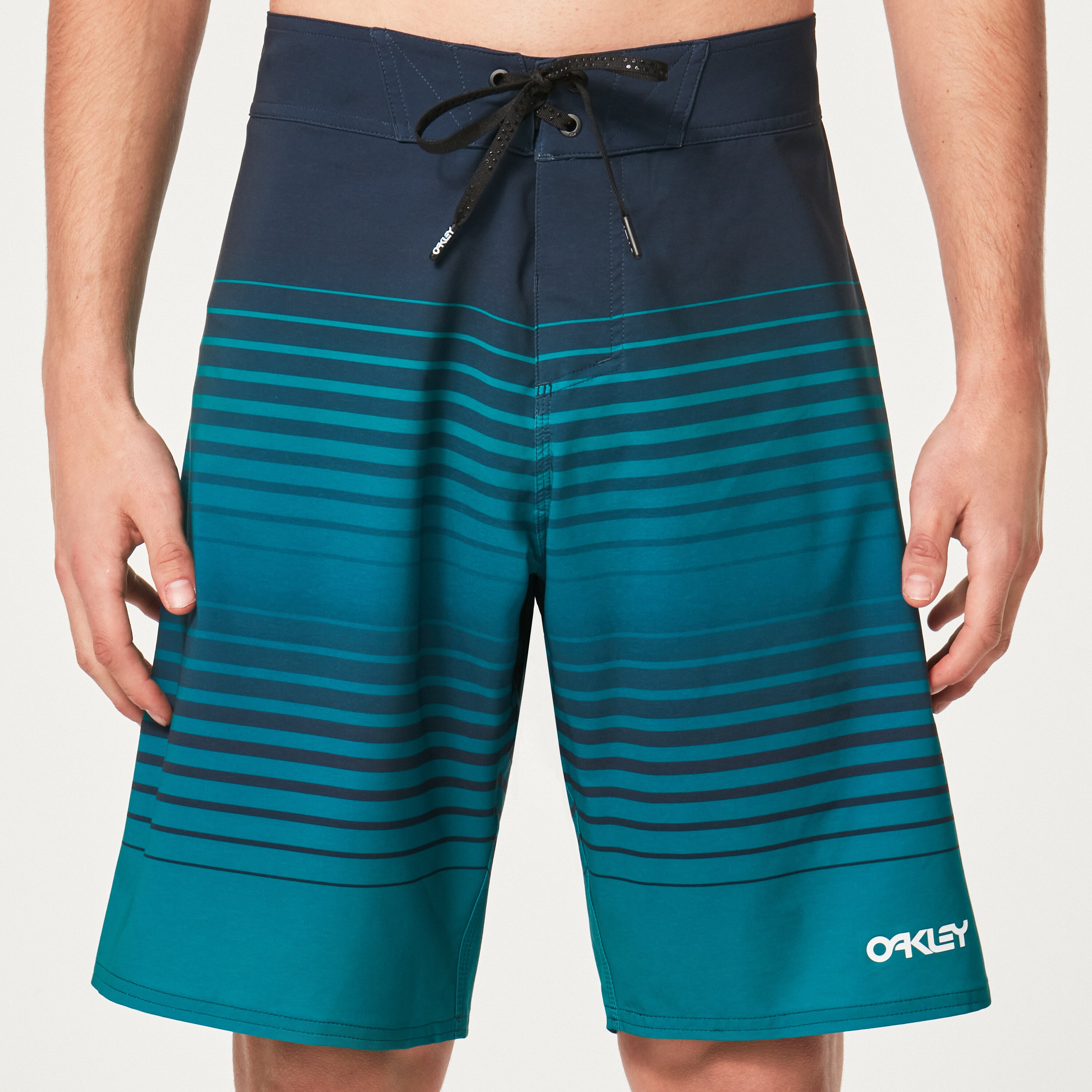 Oakley Fade Out 21" Rc Boardshort - Green/Fathom Stripes | Oakley® US
