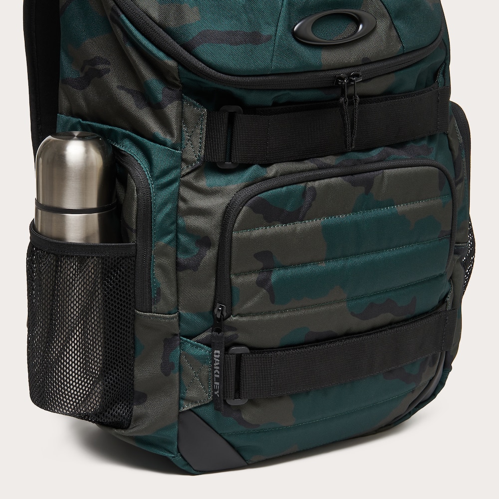 Oakley Enduro 3.0 Big Backpack - B1B Camo Hunter | Oakley® US