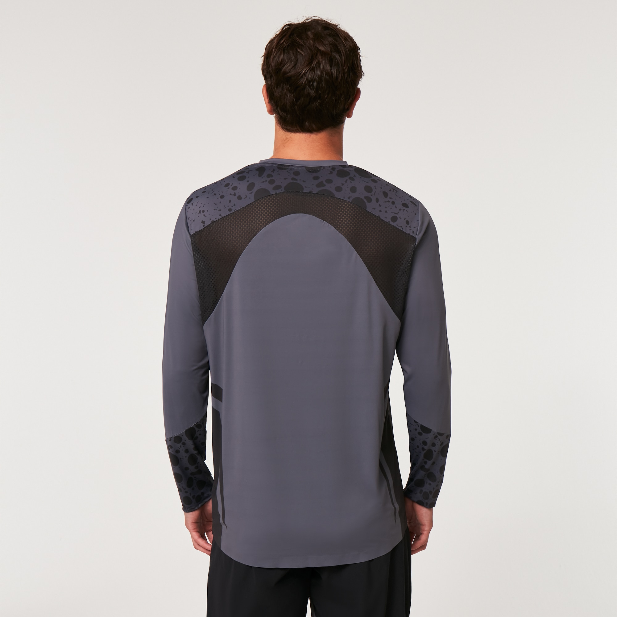Oakley Maven Rc LS Jersey - Black Frog | Oakley® EU