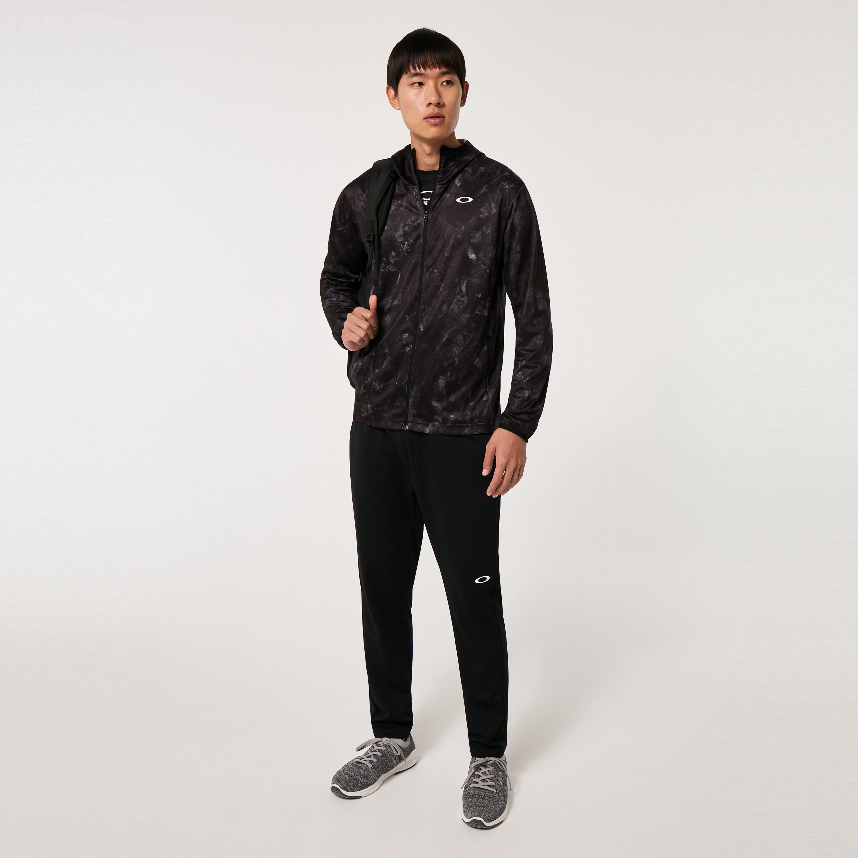 Oakley Enhance Knit Hoodie Jacket 13.0 - Black Print | Oakley® 日本