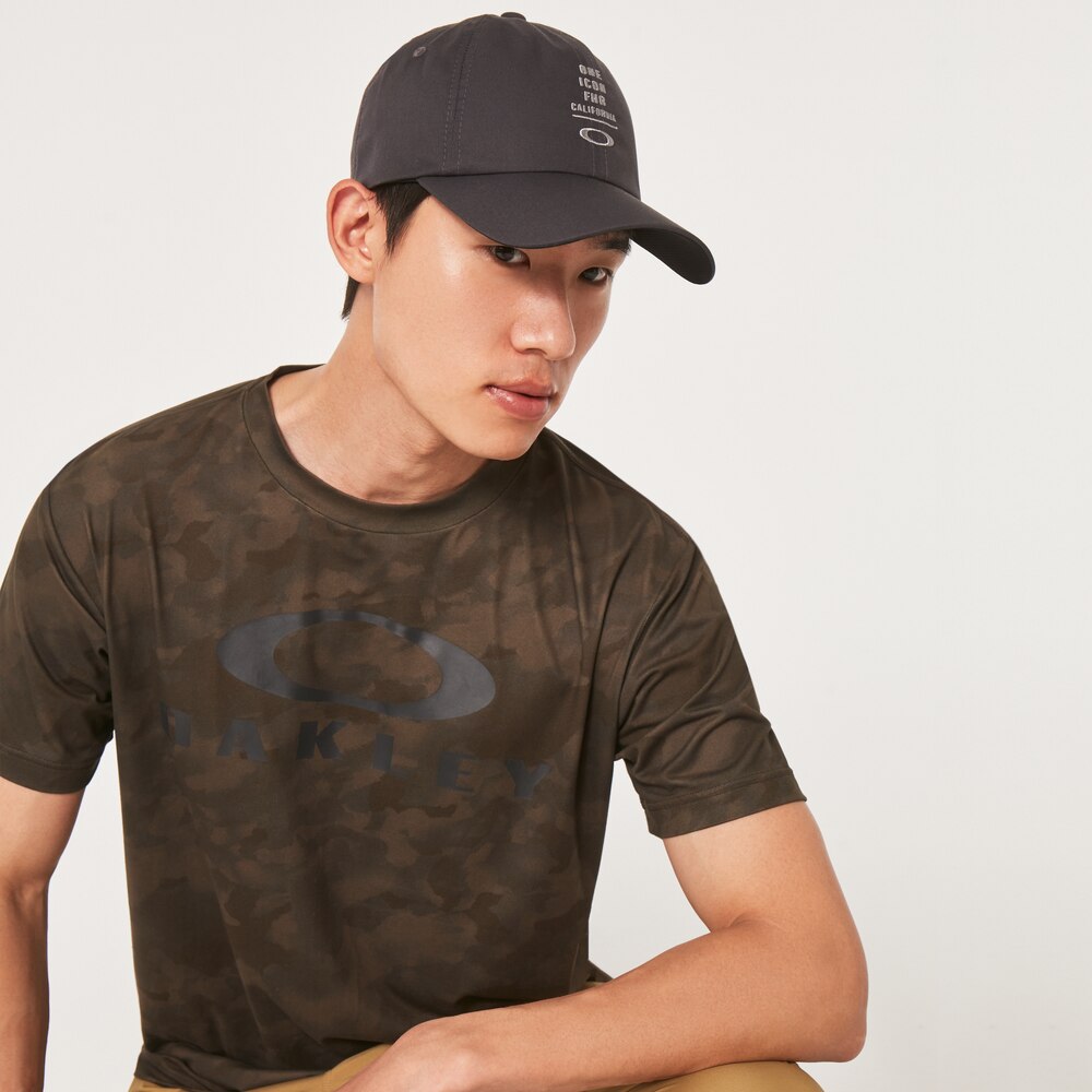 Oakley Essential Cali Cap Fa 22.0 - Forged Iron | Oakley® 日本