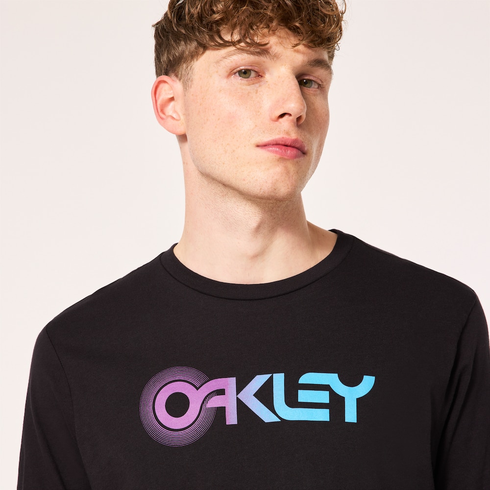 Oakley Rings Tee - Blackout | Oakley® US