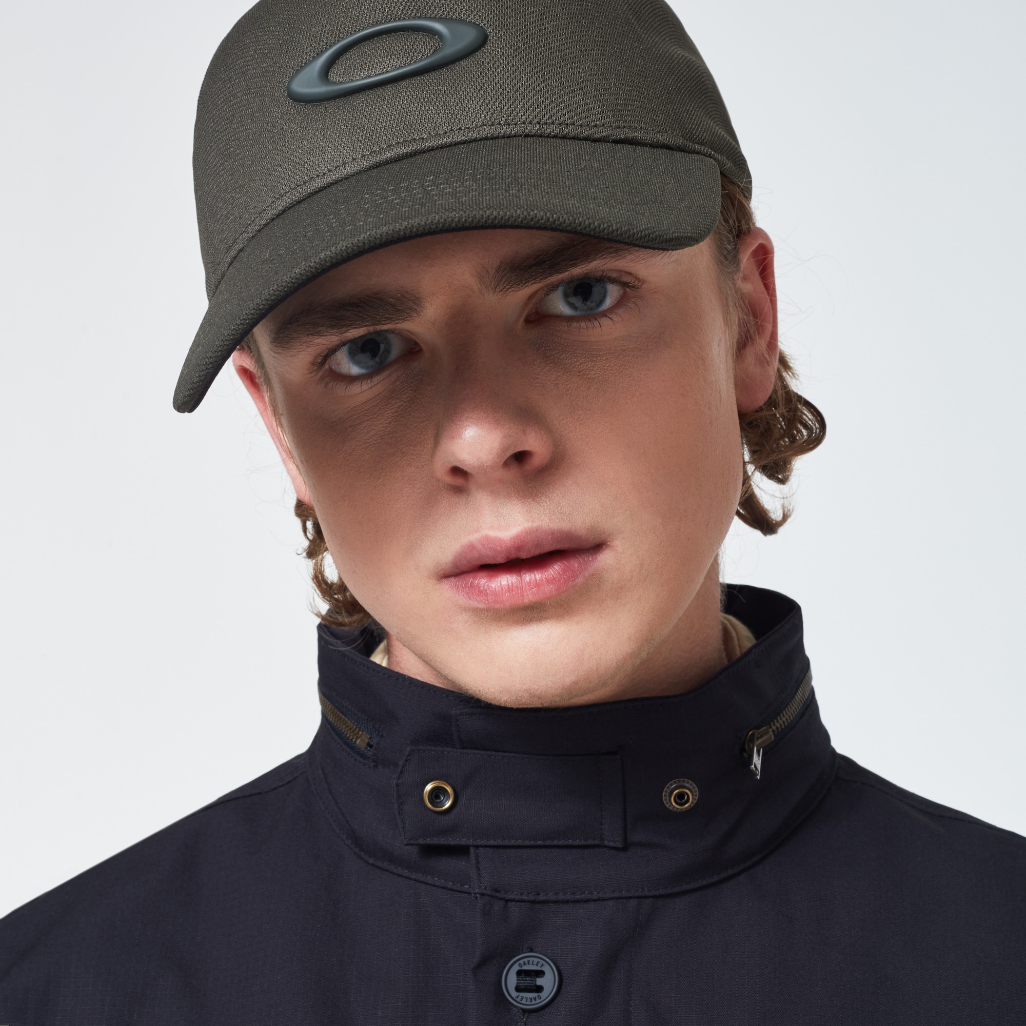 Oakley Utility Multi Pocket Jacket in Blackout | Oakley® US