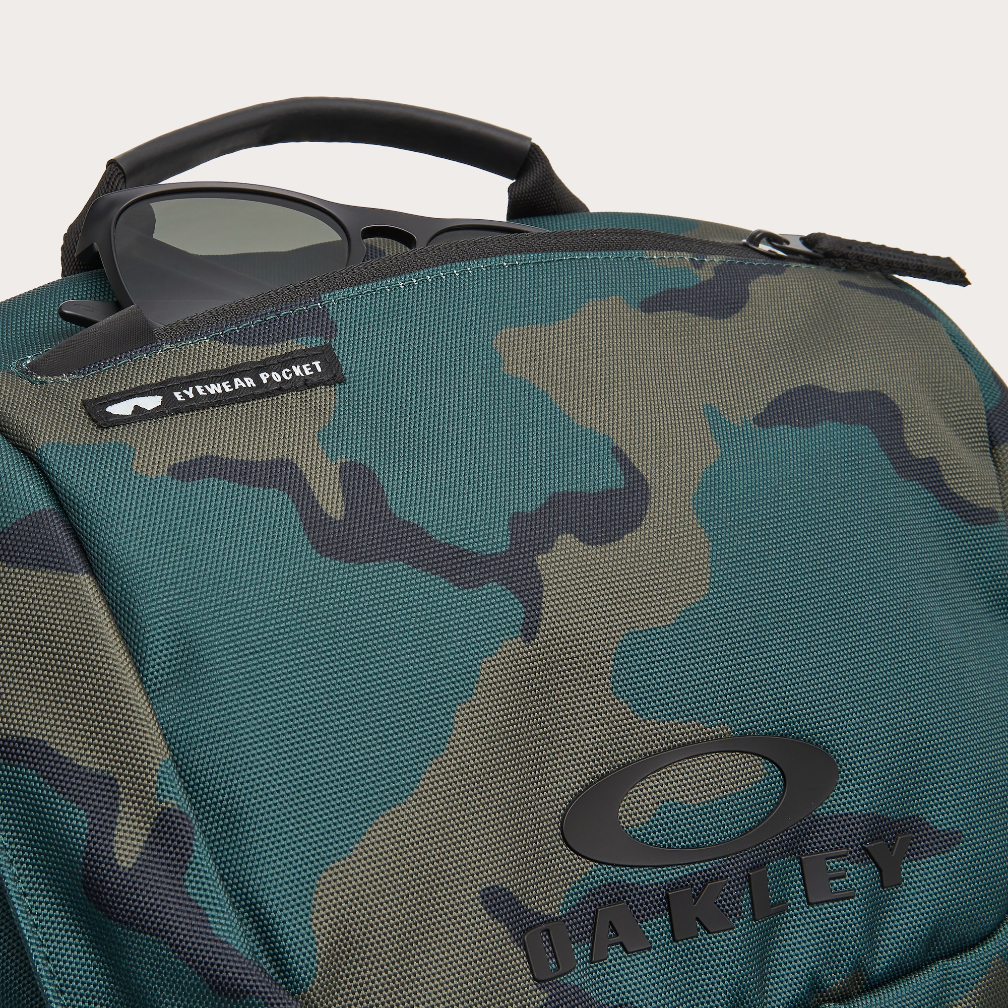 Oakley Urban Ruck Pack - B1B Camo Hunter | Oakley® US