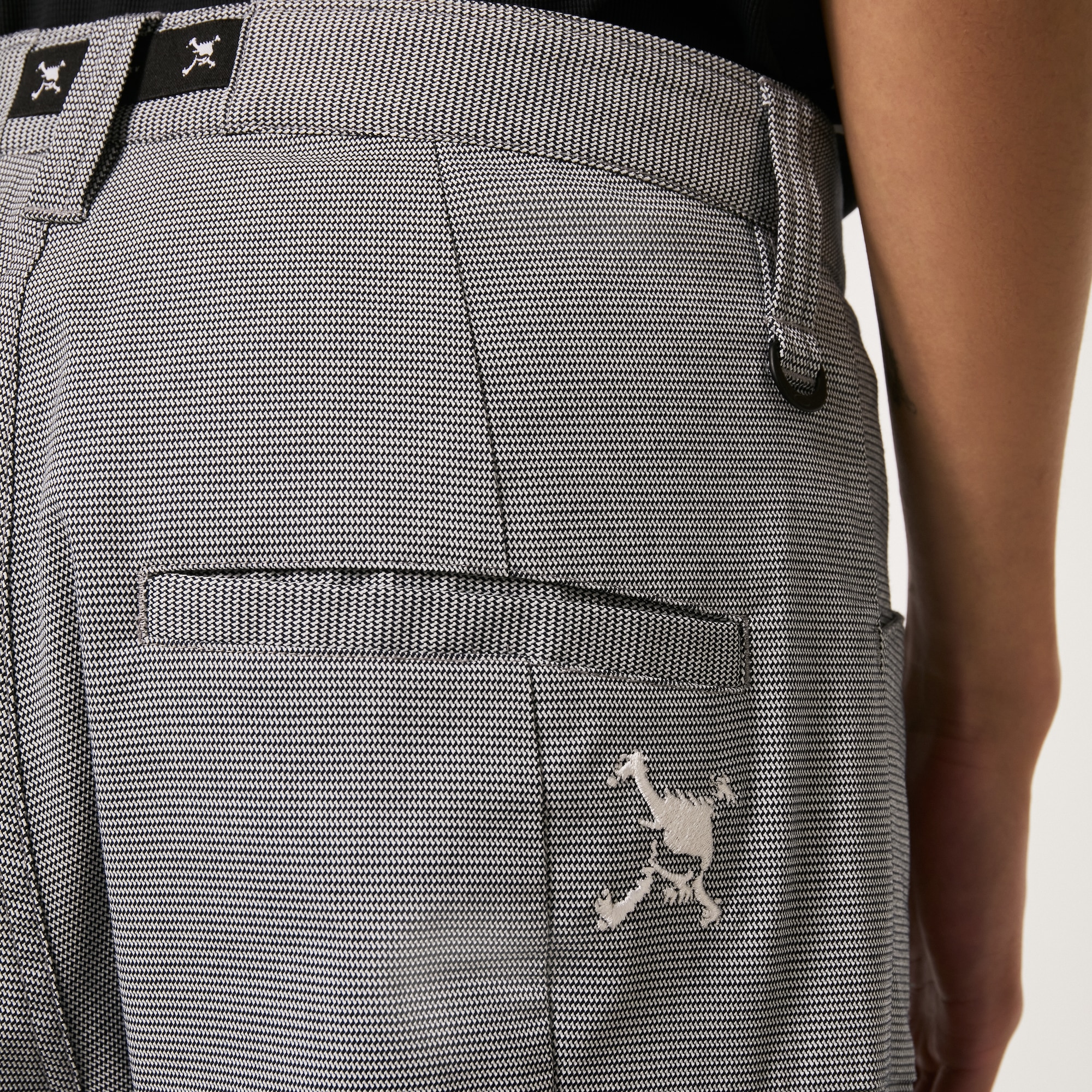 オークリー Skull Versatile Tpd Jogger 6.0 Graphite | オークリー公式ストア 日本