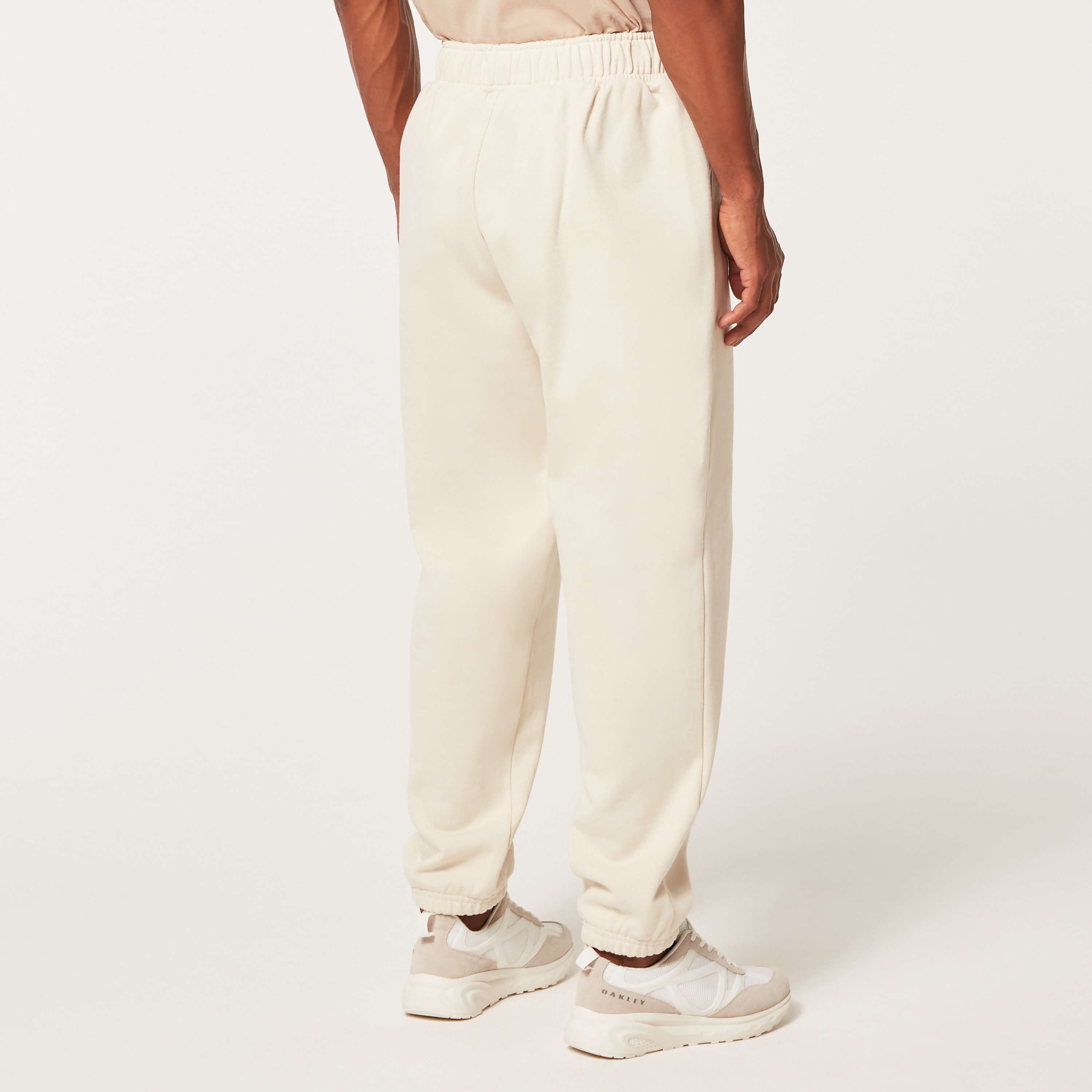 Oakley Soho Sl Sweatpant 2.0 - Arctic White | Oakley® US
