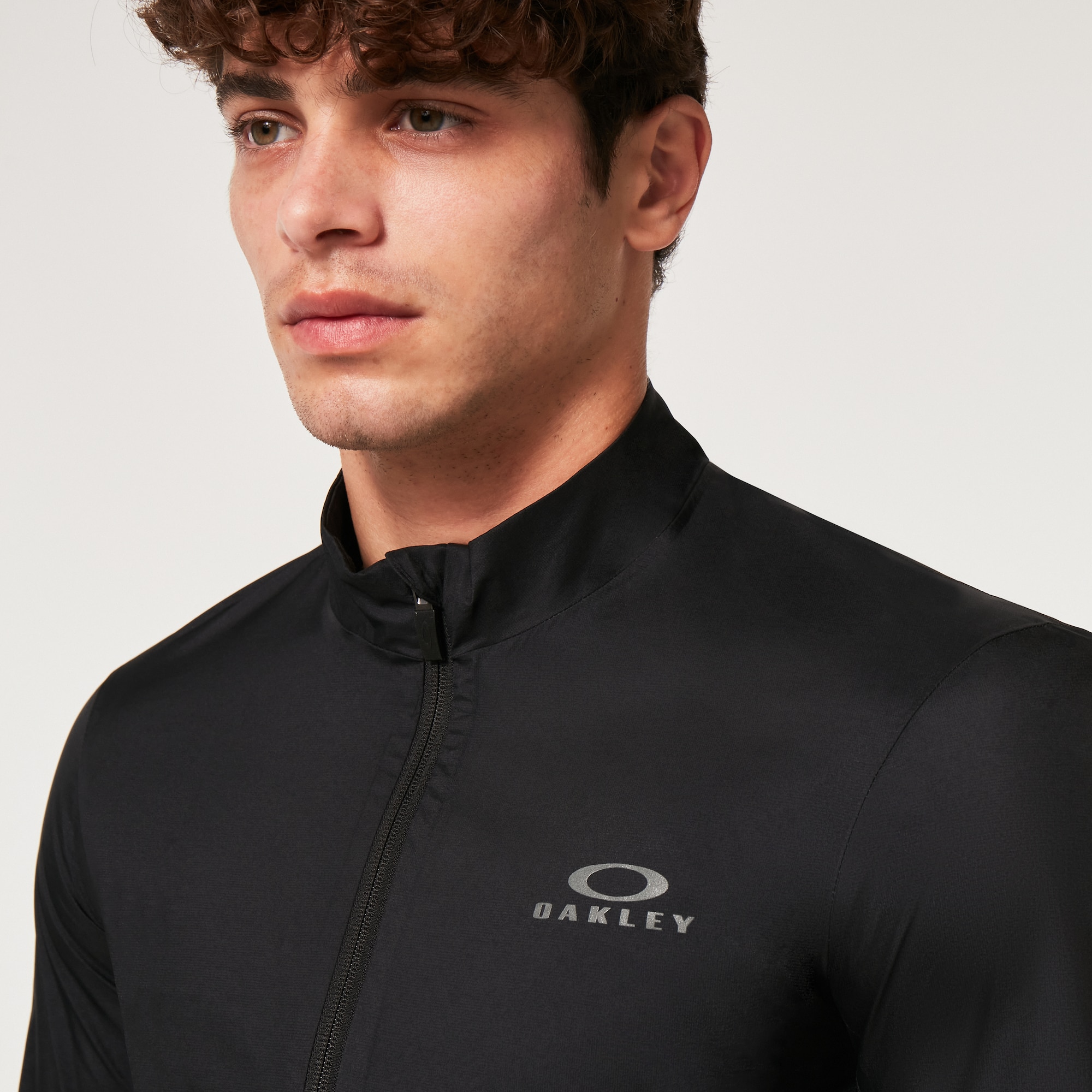 Oakley Endurance Shell Jacket in Blackout | Oakley® US