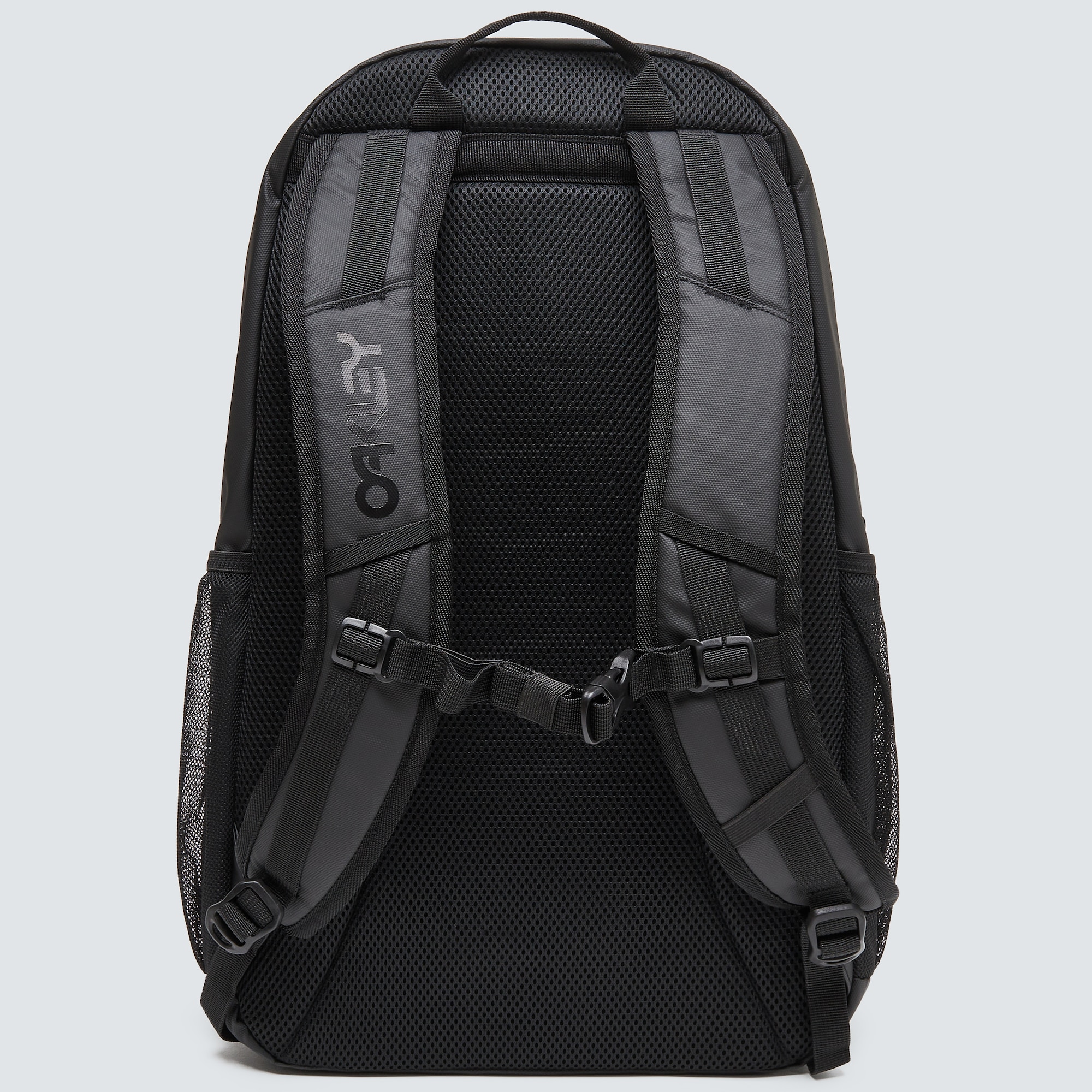 Oakley The Freshman Skate Backpack in Blackout | Oakley® US