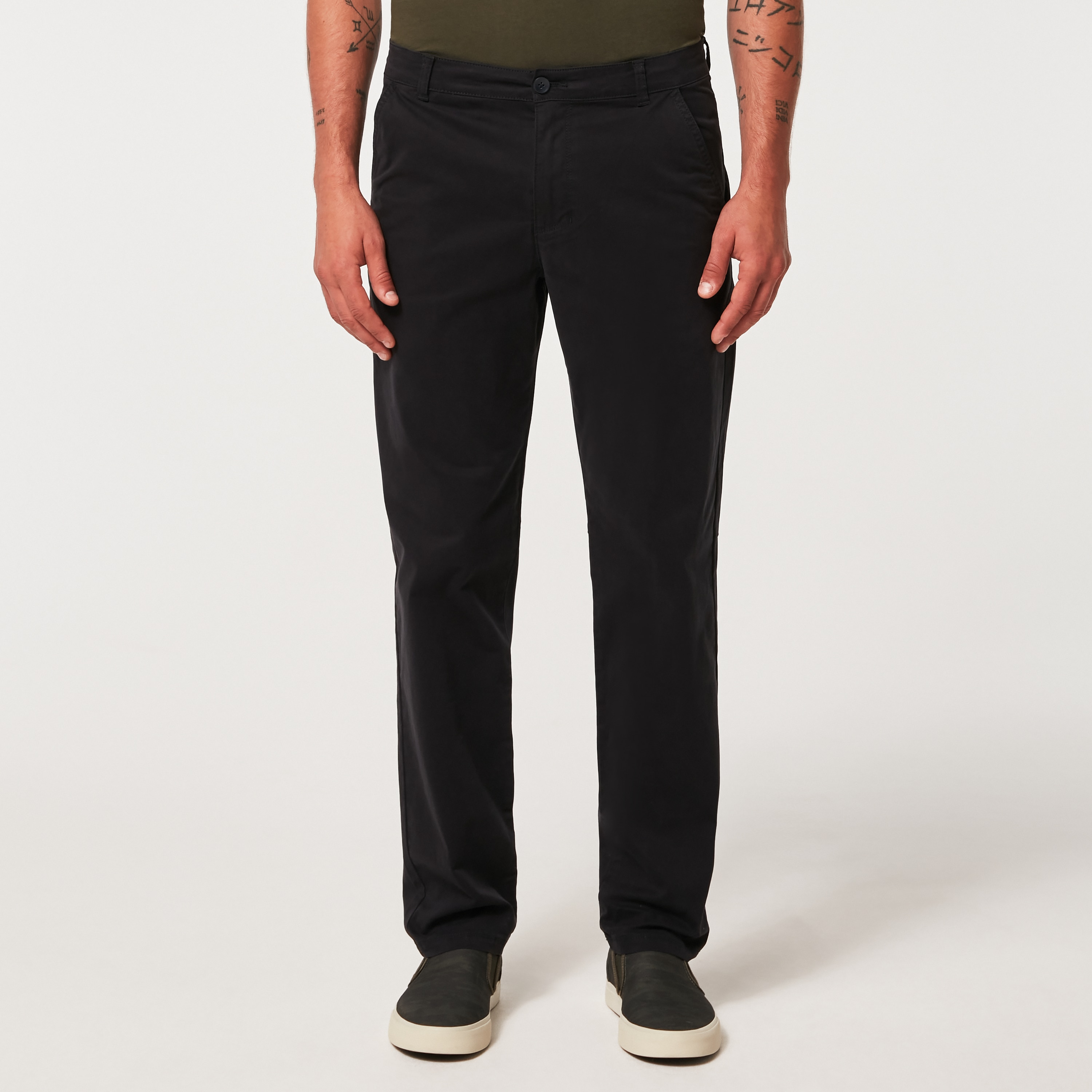 Oakley Allday Chino Pant - Blackout | Oakley® | Official Oakley ...