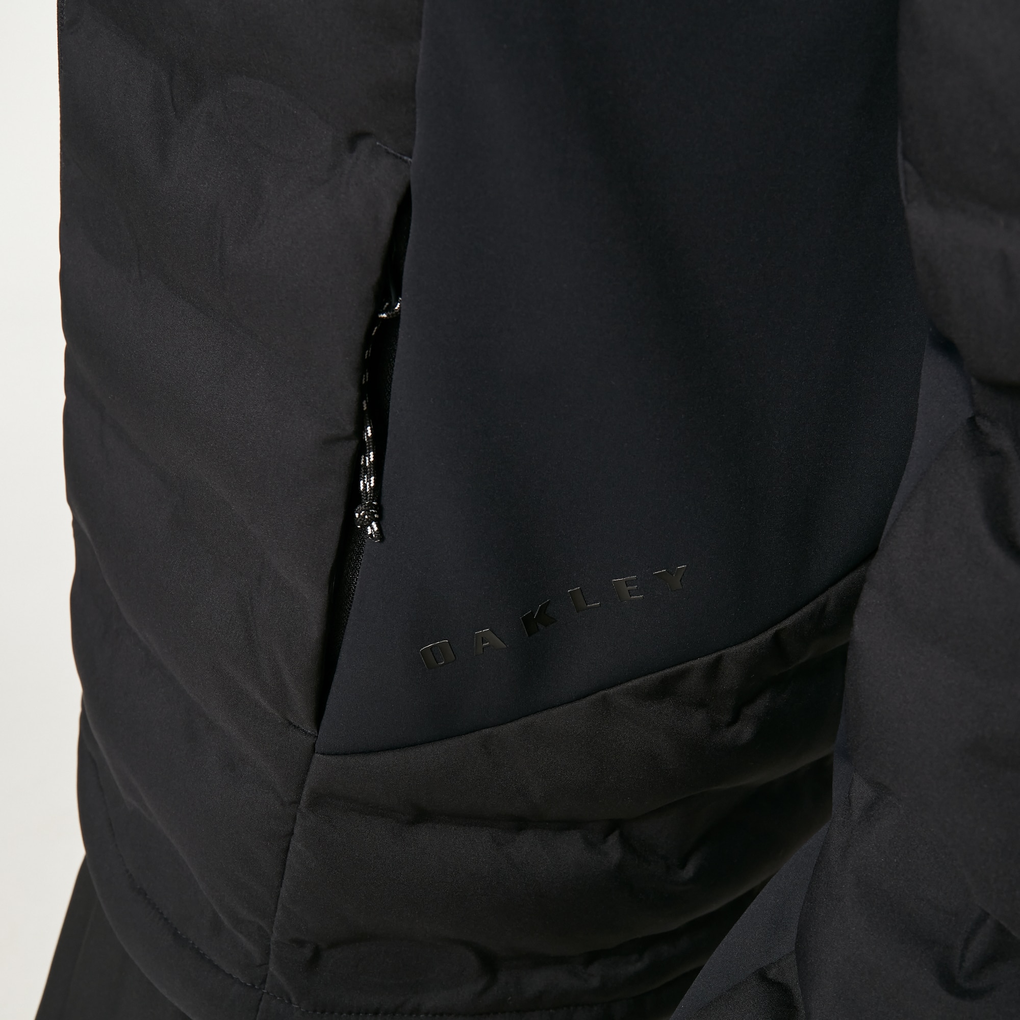 Oakley Ellipse Rc Quilted Jacket - Blackout | Oakley® US