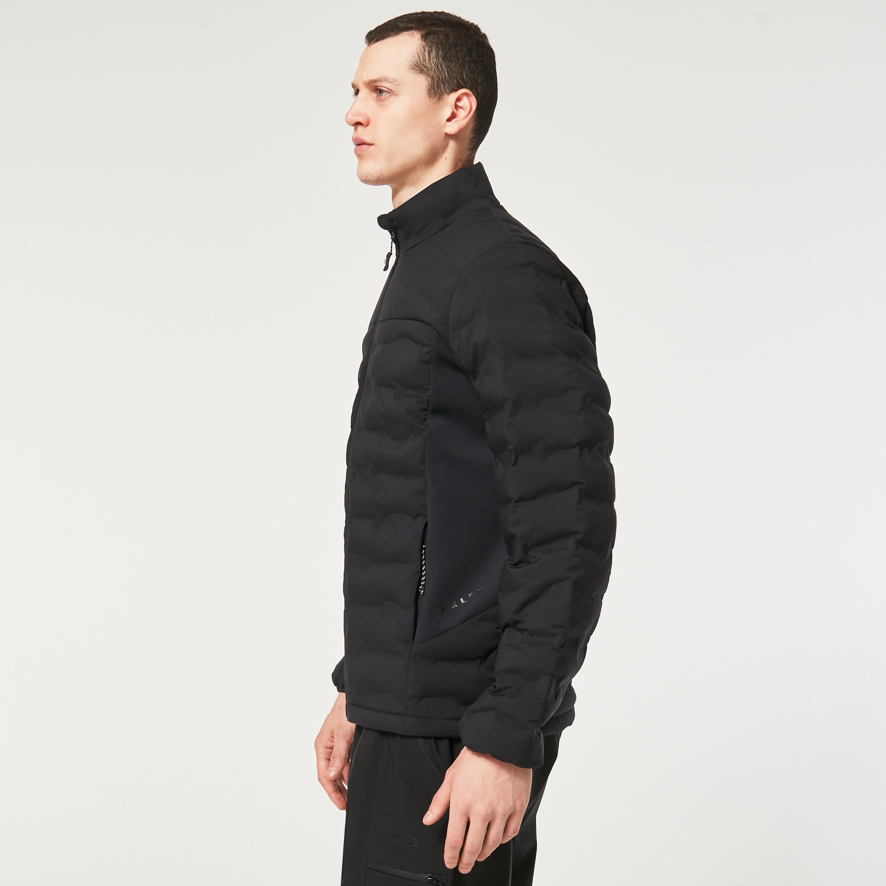 Oakley Ellipse Rc Quilted Jacket in Blackout | Oakley® US