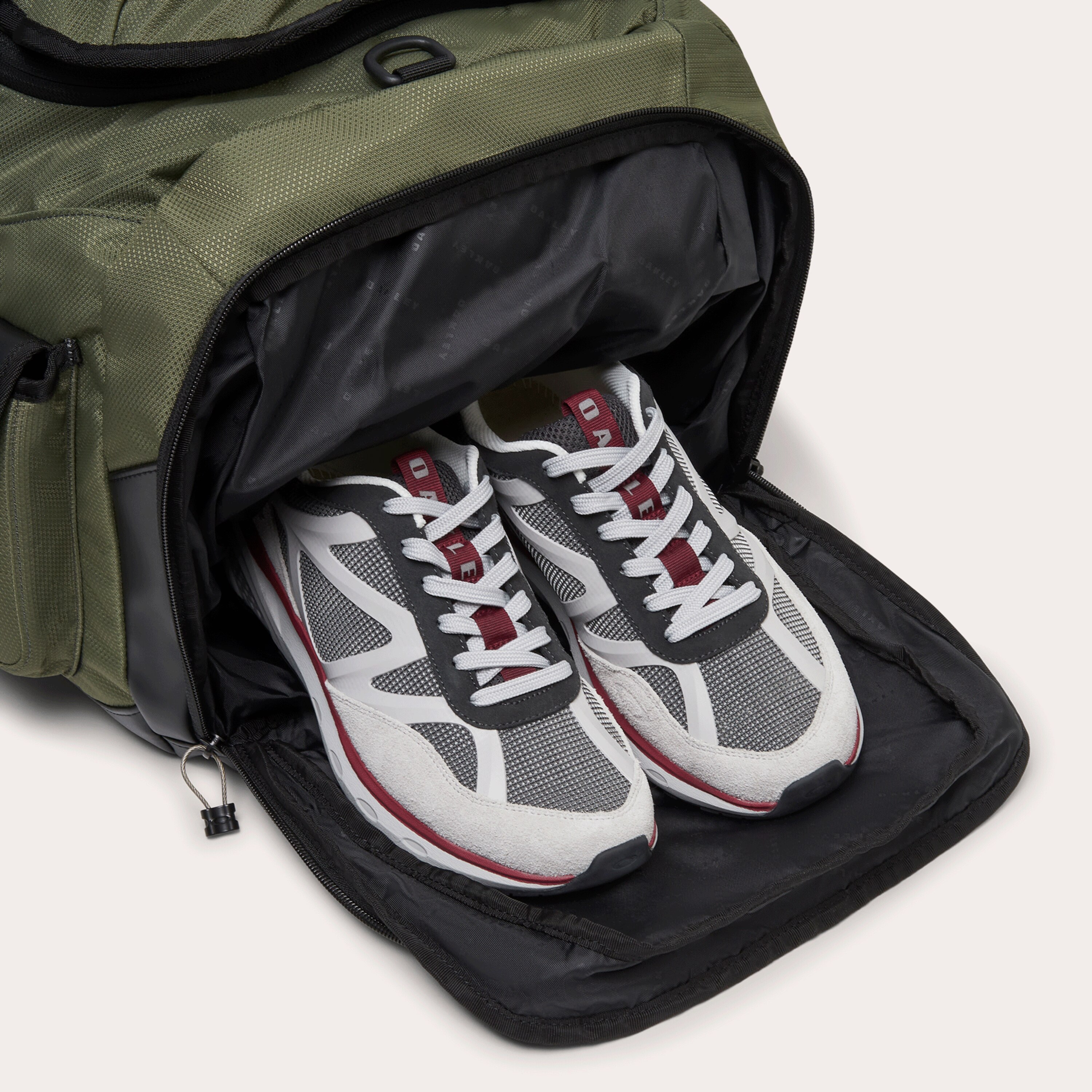 Oakley Urban Ruck Rc Duffle - New Dark Brush | Oakley® AU