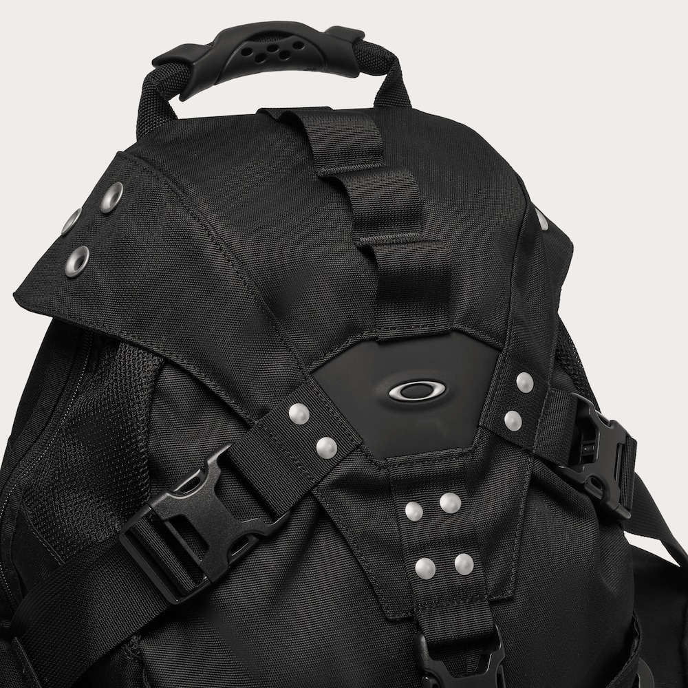 Oakley Oakley Icon Rc Backpack - Blackout | Oakley® US