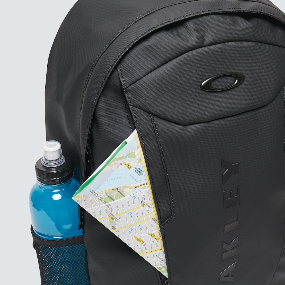 Oakley Travel Backpack - Blackout | Oakley® US