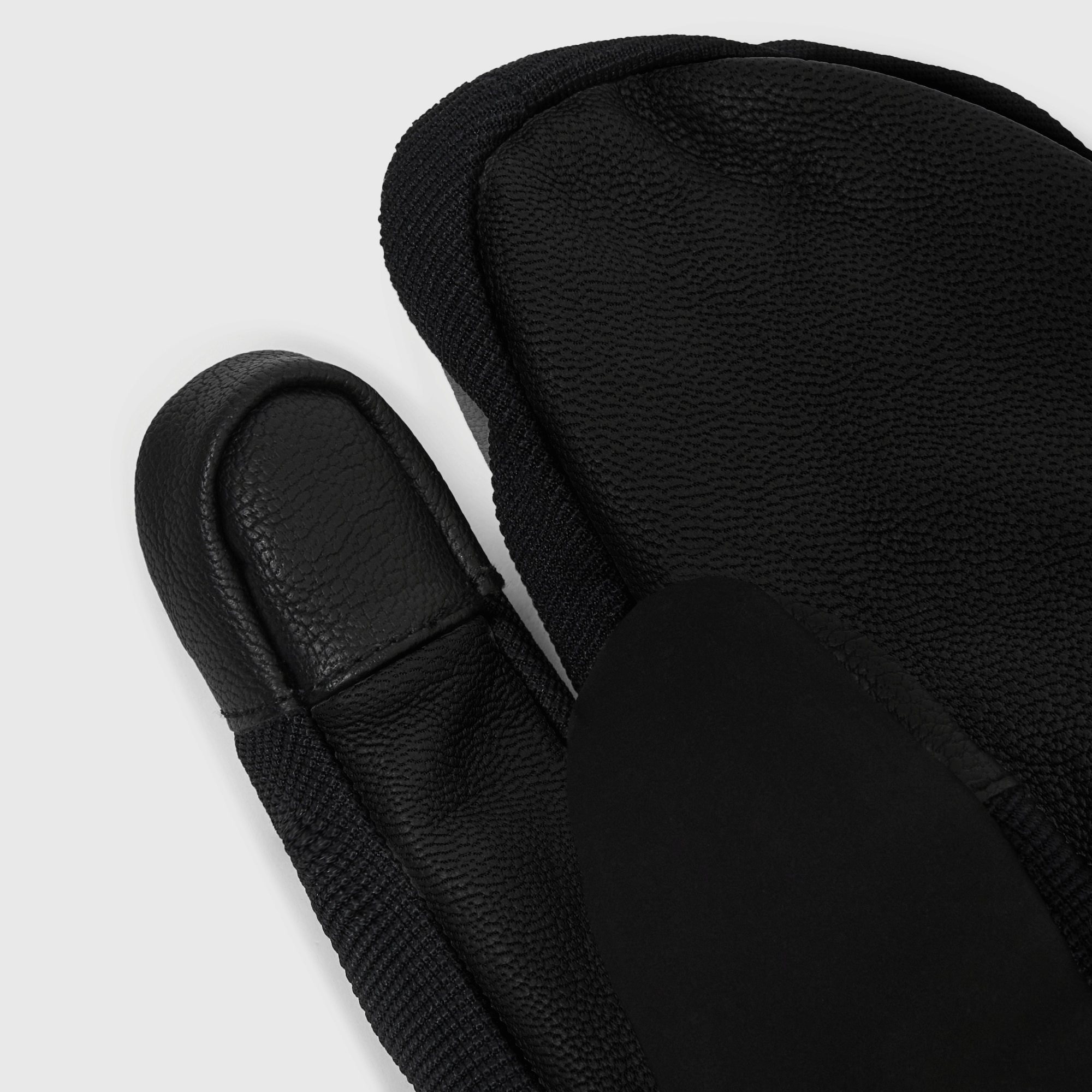 Oakley Factory Winter Trigger Mitt 2 - Blackout | Oakley® US