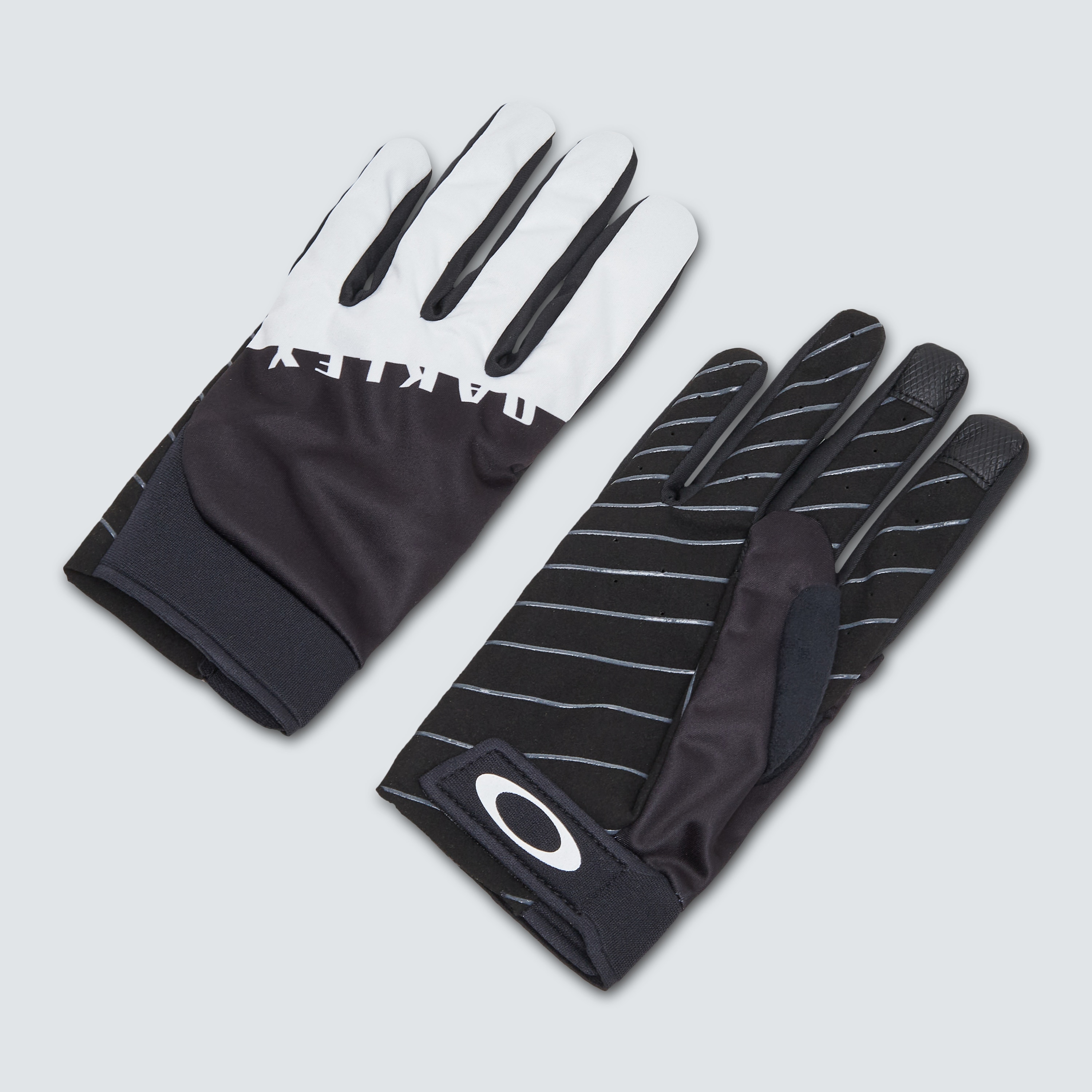 Oakley Icon Classic Road Glove - Black/White | Oakley® US